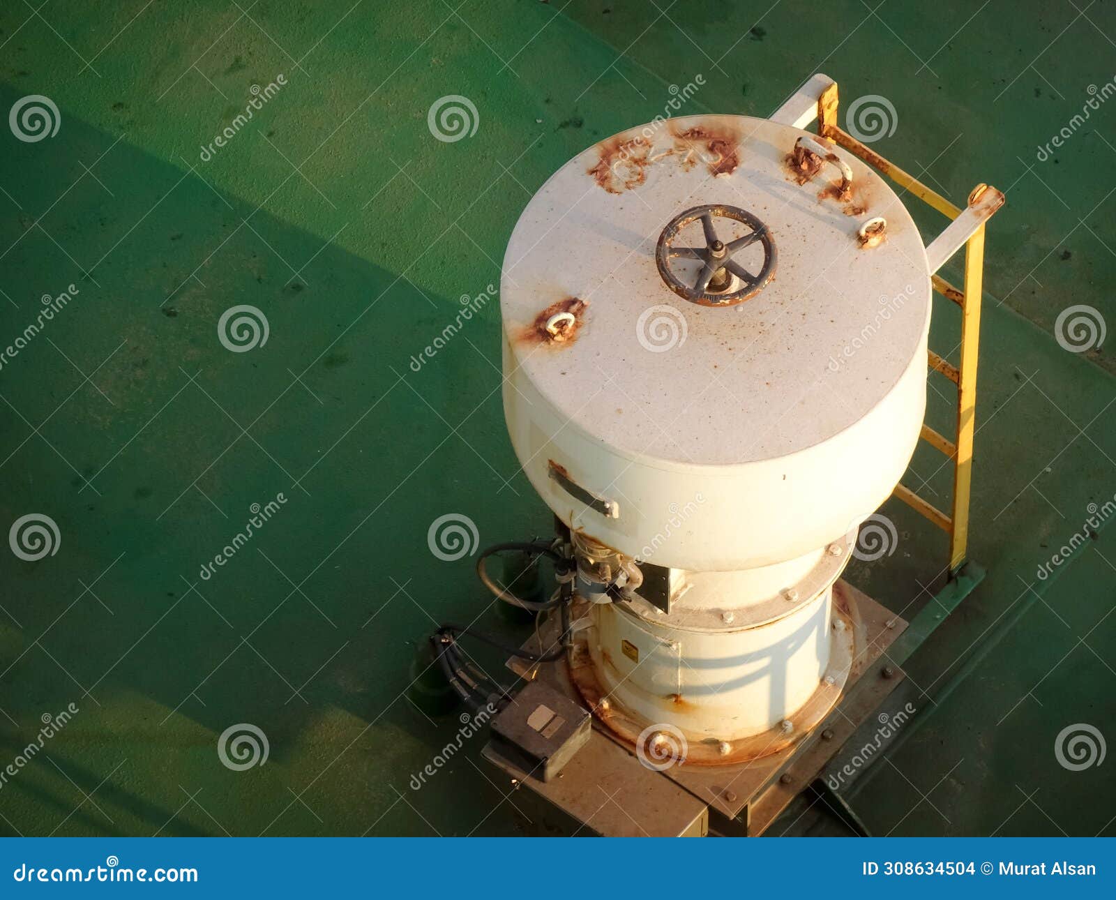 Internal Opening and Closing Mushroom Shaped Ventilator on Ship Deck ...