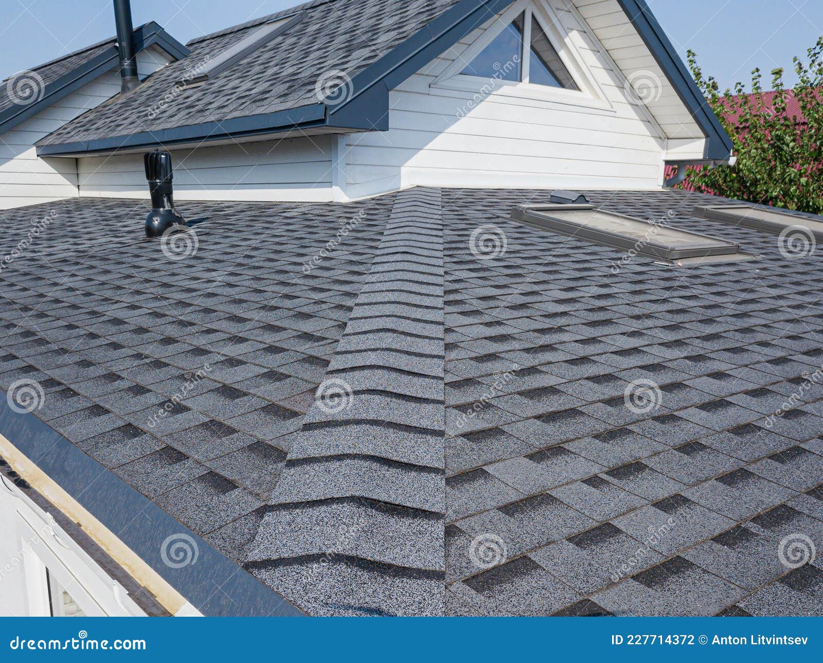 Shingles Texture - Close Up View of Asphalt Roofing Shingles Stock ...