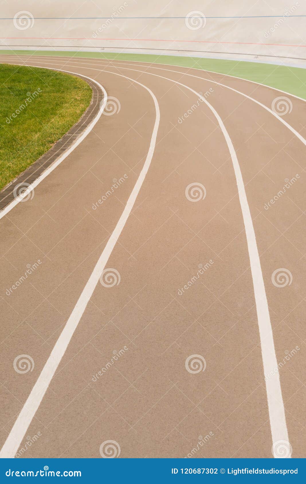 Close Up View of Empty Cycle Stock Photo - Image of sport, place: 120687302