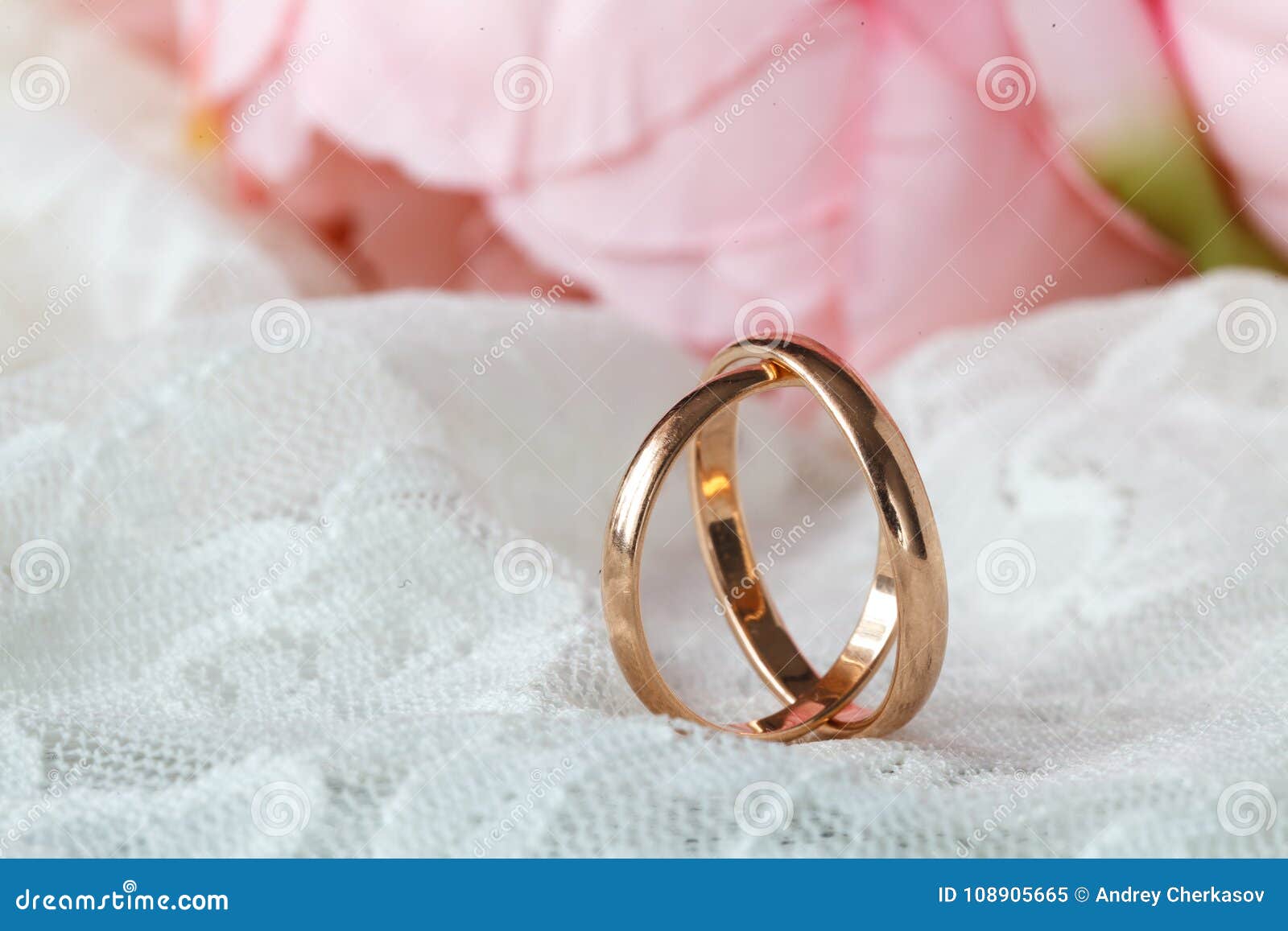 Close Up View of Pair Golden Wedding Rings Stock Image - Image of ...