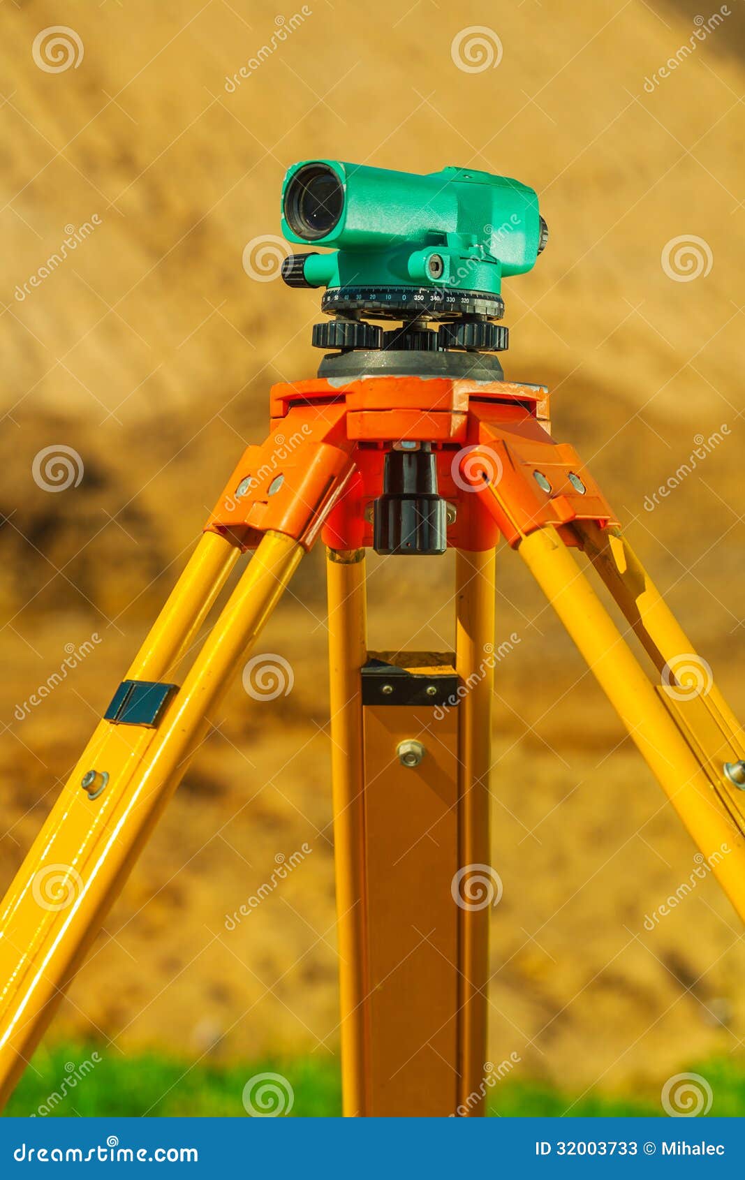 Close Up View on Theodolite Stock Image - Image of objectsequipment ...