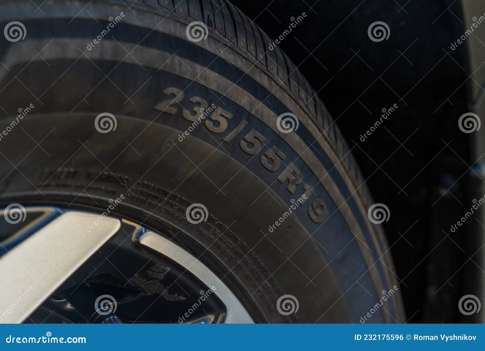 Close Up View of Tire with Tire Width, Height and Wheel Diameter ...