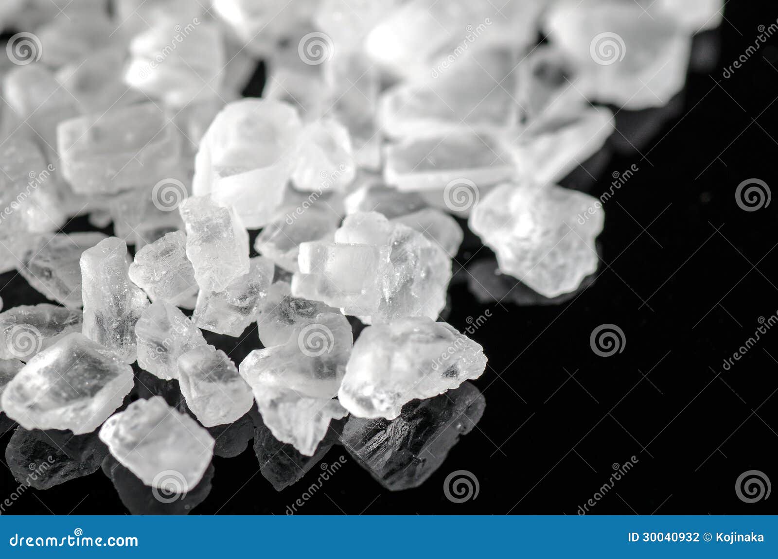 White Himalayan rock salt. stock photo. Image of seasoning - 30040932