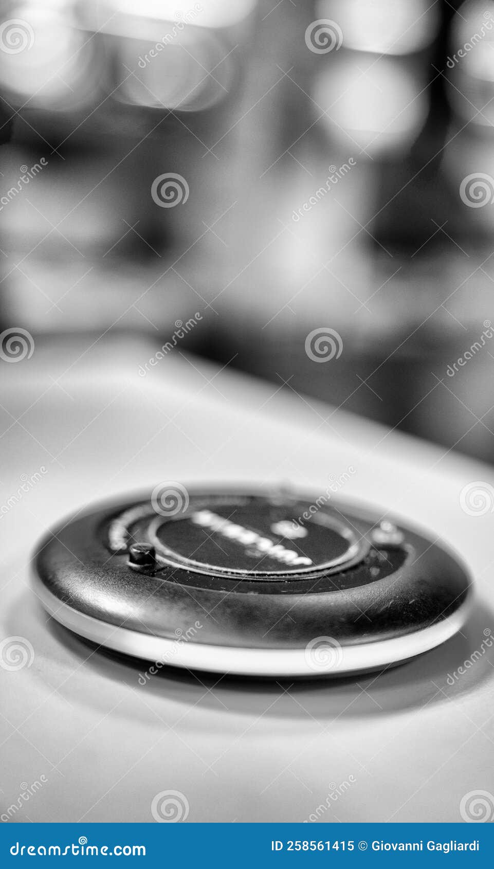 Queue Wireless Calling System Restaurant Or Pager Customers System With ... Queue Wireless Calling System Restaurant Or Pager Customers System With ...