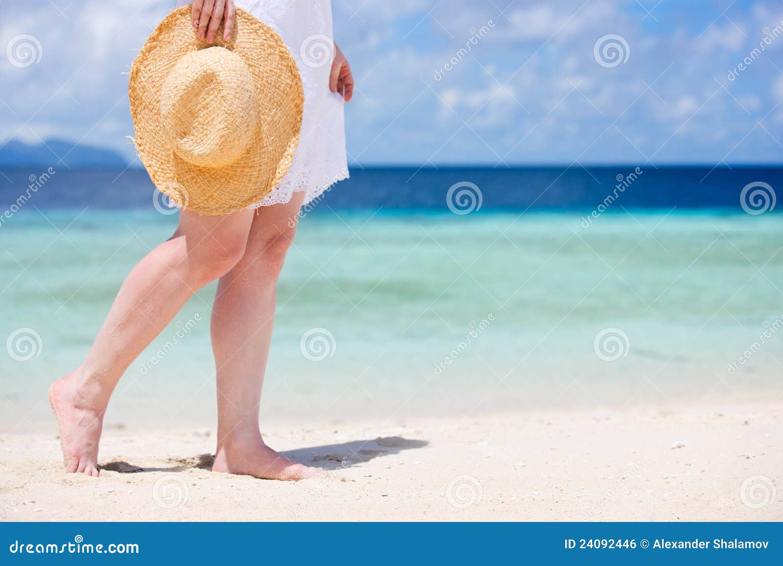 Close up of woman at beach stock photo. Image of legs - 24092446