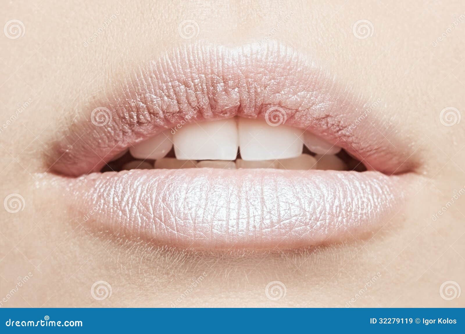 Close-up of woman lips stock image. Image of adults, glamour - 32279119
