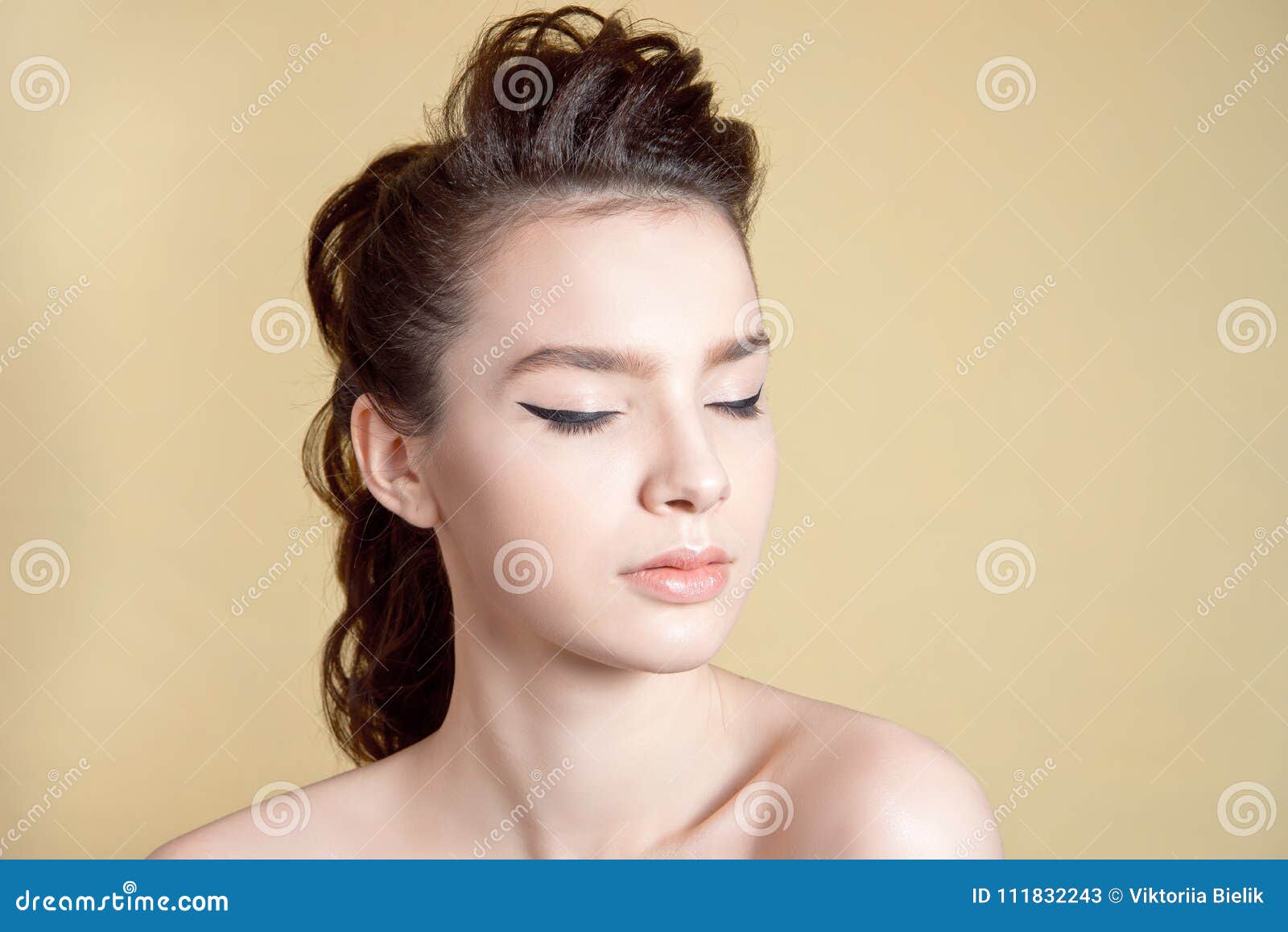 Close Up Woman Portrait with Bare Shoulders Stock Image - Image of eyes ...