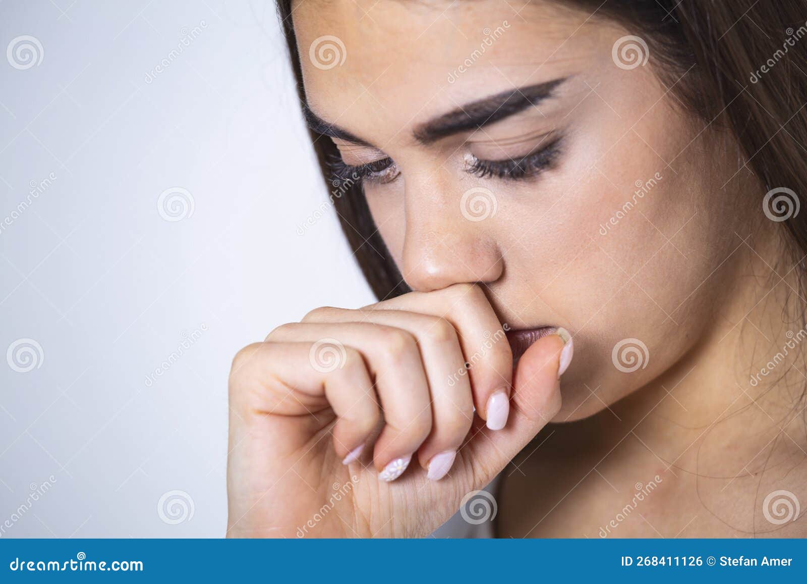 Close Up of Woman Suffering with Cough Stock Photo - Image of hygiene ...