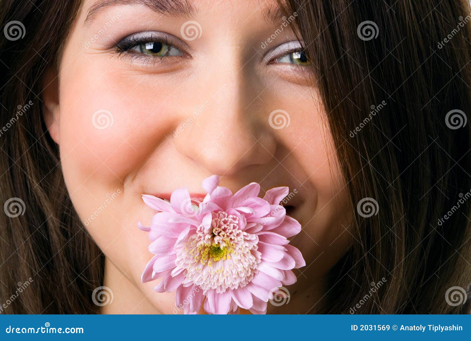 Close-ups Portrait Pretty Girl Stock Image - Image of hair, lilac: 2031569