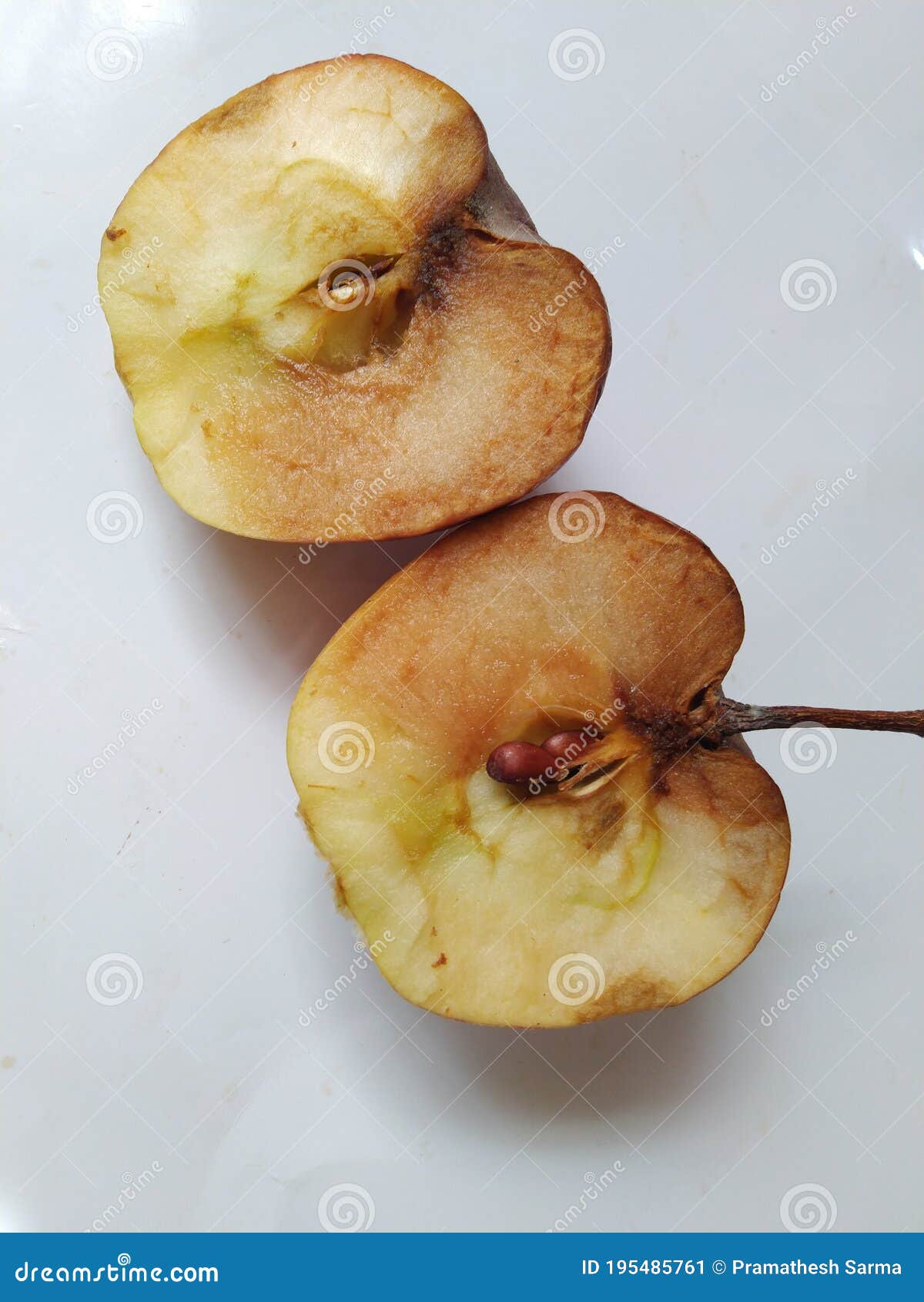 A Close View of Rotten Apple Stock Image - Image of pieces, view: 195485761