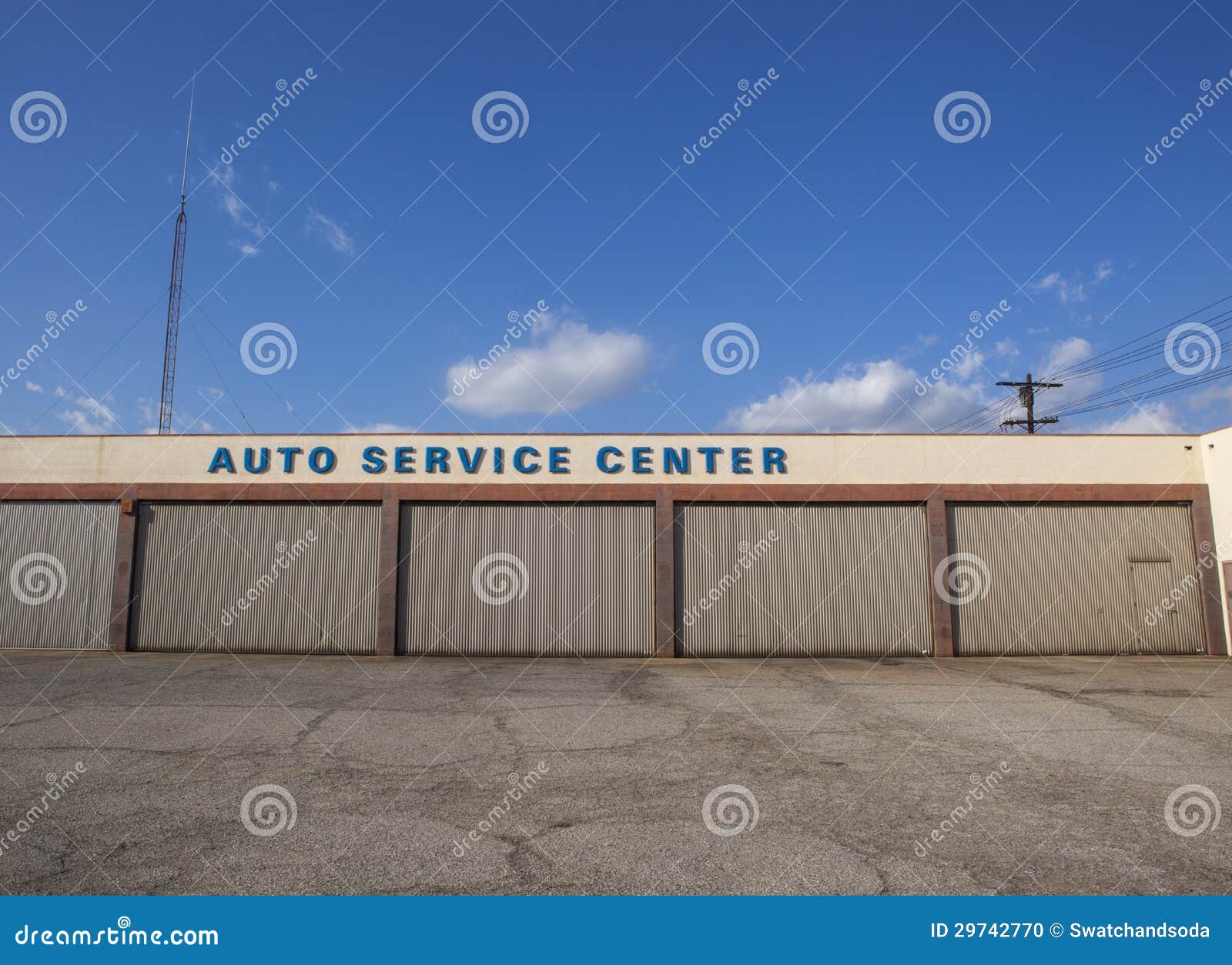 Closed Auto Service Center stock photo. Image of maintenance - 29742770