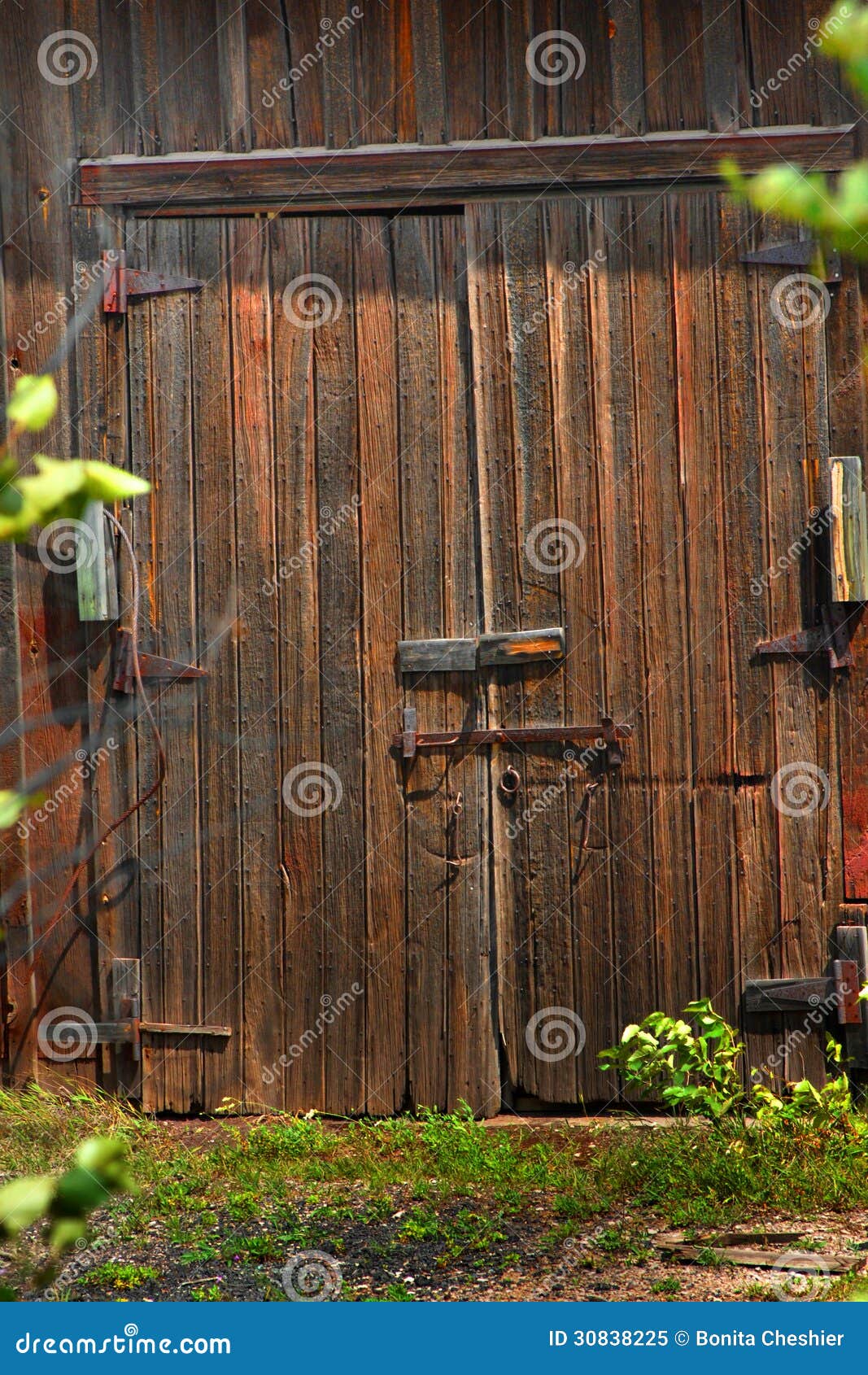 Closed Barn Doors stock image. Image of architecture - 30838225