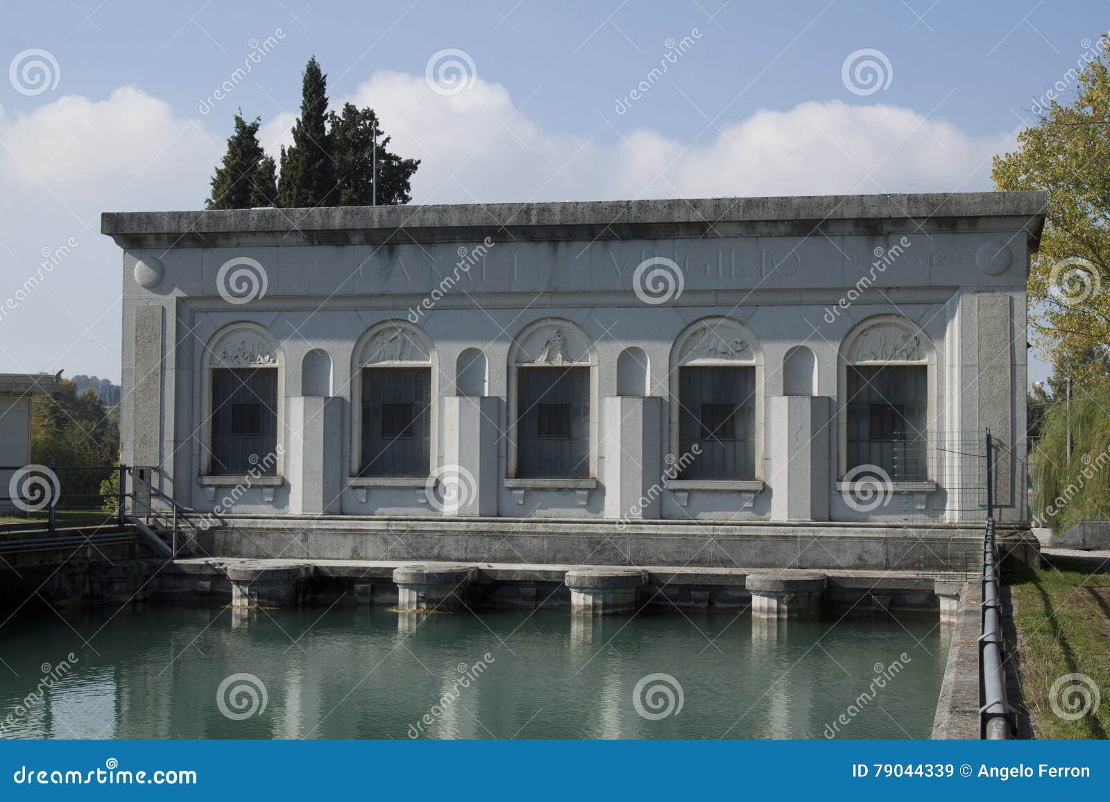 Closed channel stock image. Image of structure, virgiliovirgilio - 79044339
