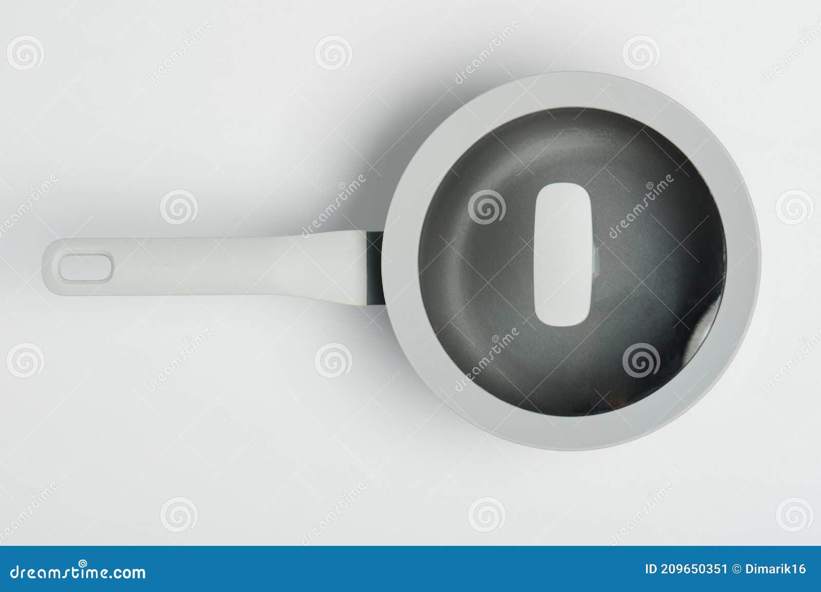 Closed Clean Empty Cooking Pot Stock Image - Image of studio, kitchen ...