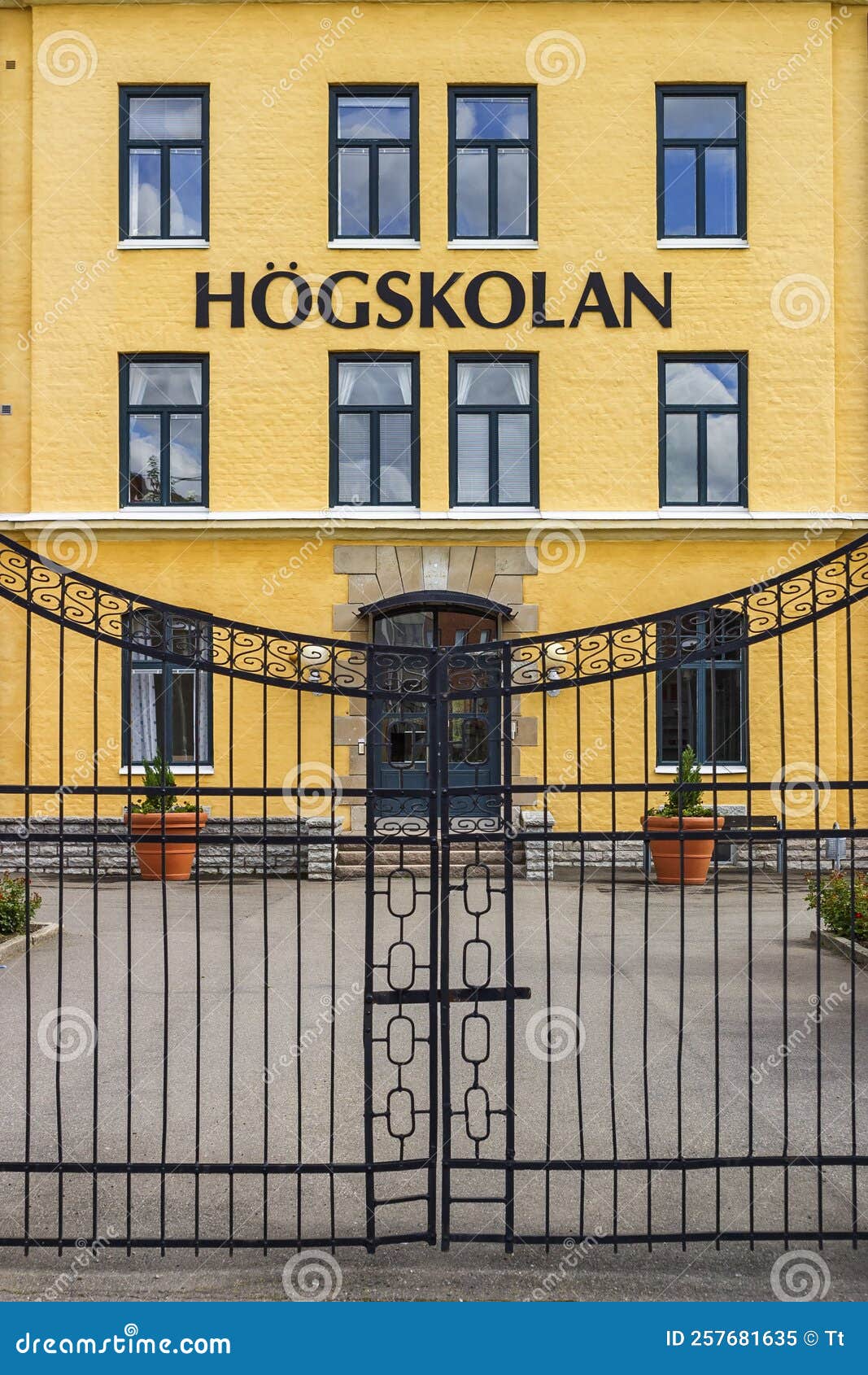 Closed Gate at a Swedish College Editorial Image - Image of people ...