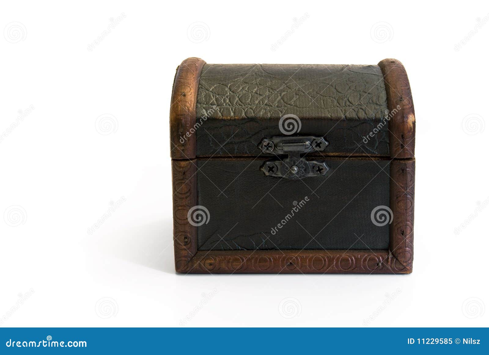 Closed old treasure chest stock image. Image of copy - 11229585