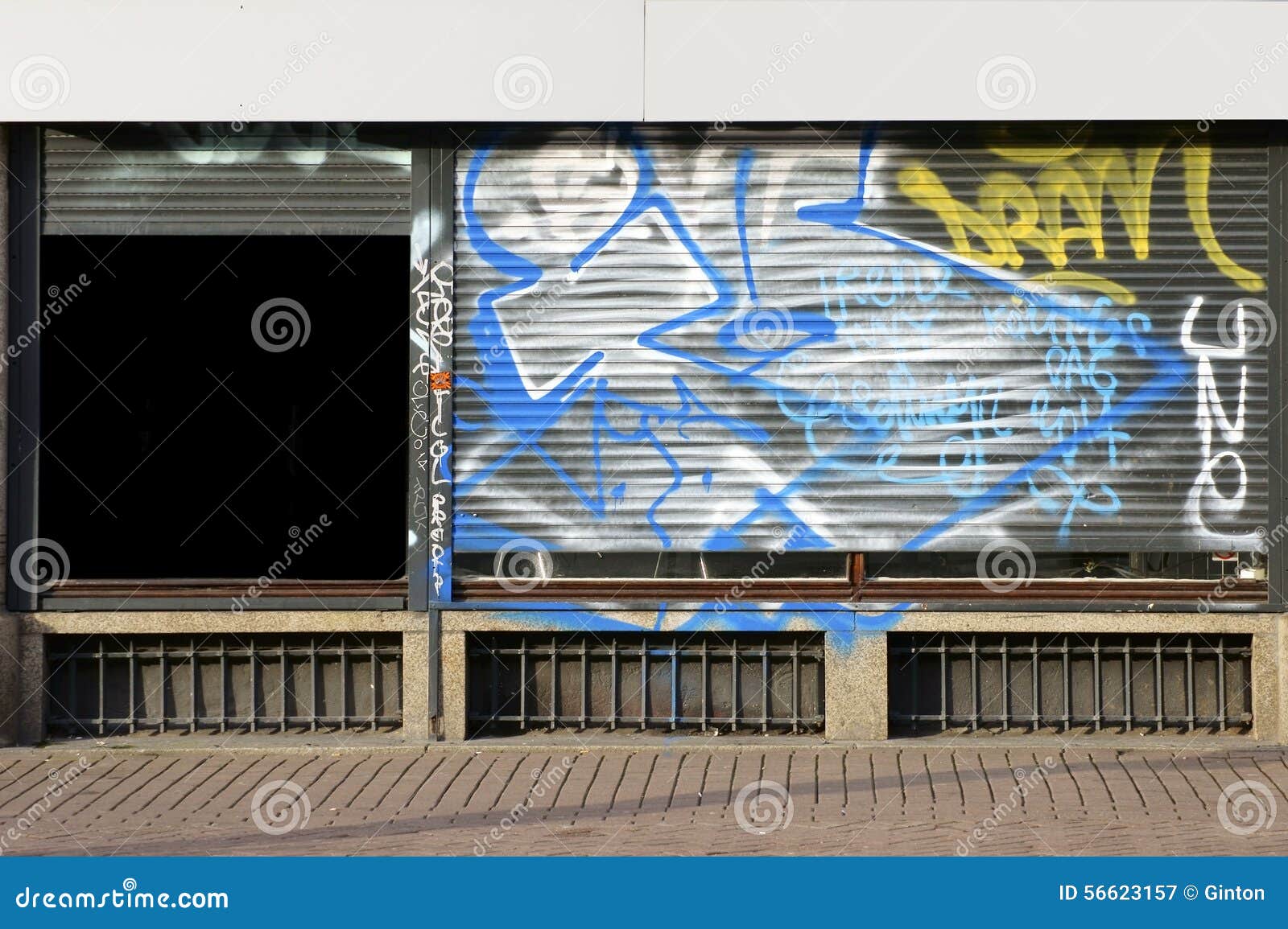 Closed shop editorial photography. Image of closed, graffiti - 56623157