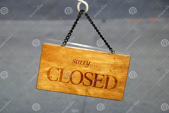 The Closed Sign for the Store Stock Photo - Image of retro, wood: 12580824