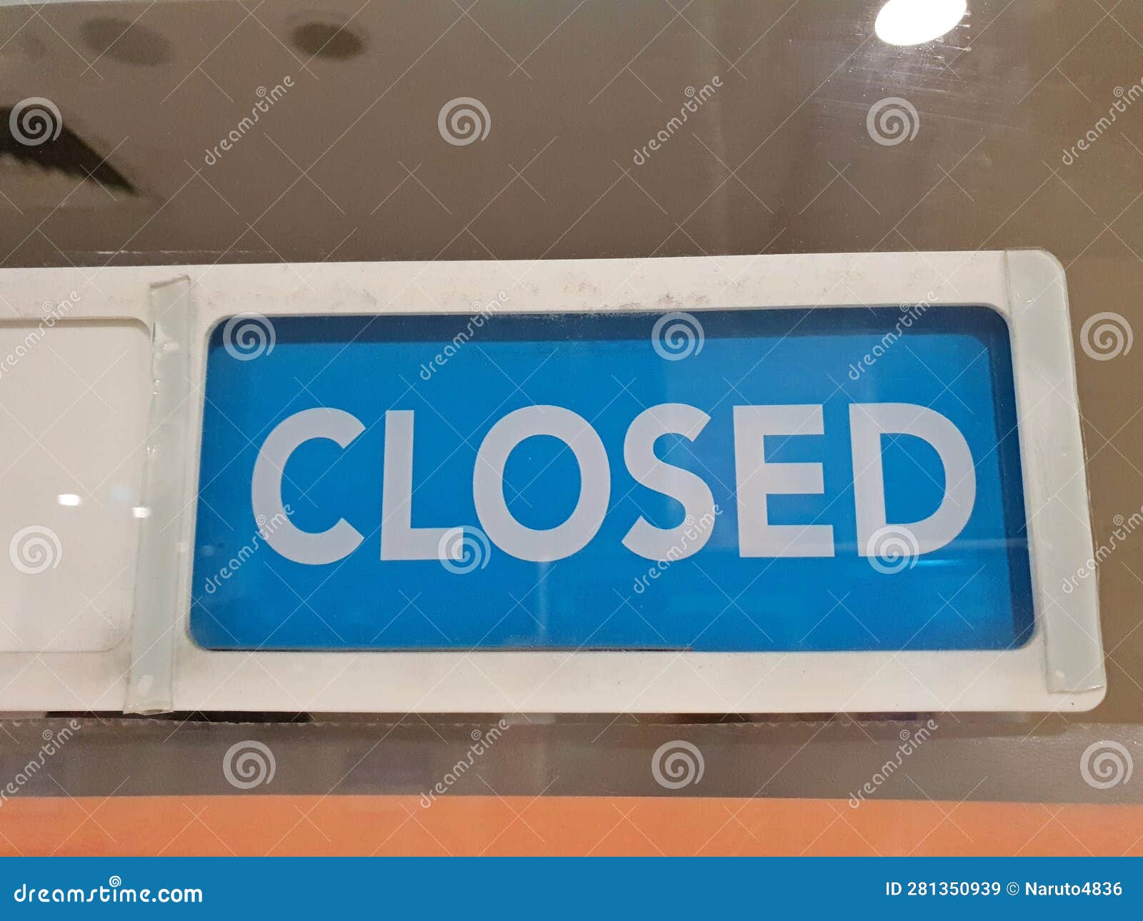 Closed signage stock image. Image of bankruptcy, sign - 281350939