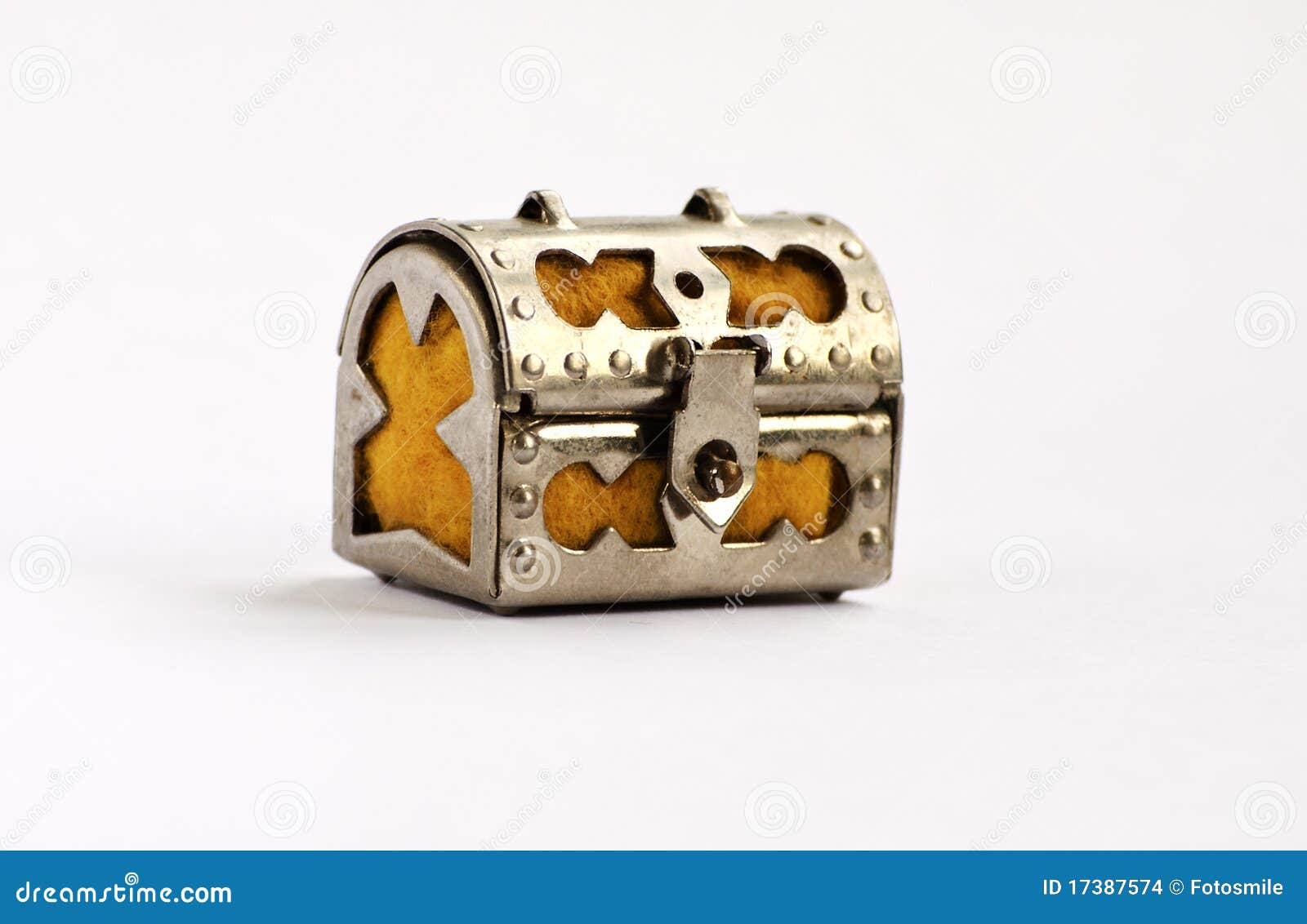 Closed treasure chest stock photo. Image of pirate, valuable - 17387574