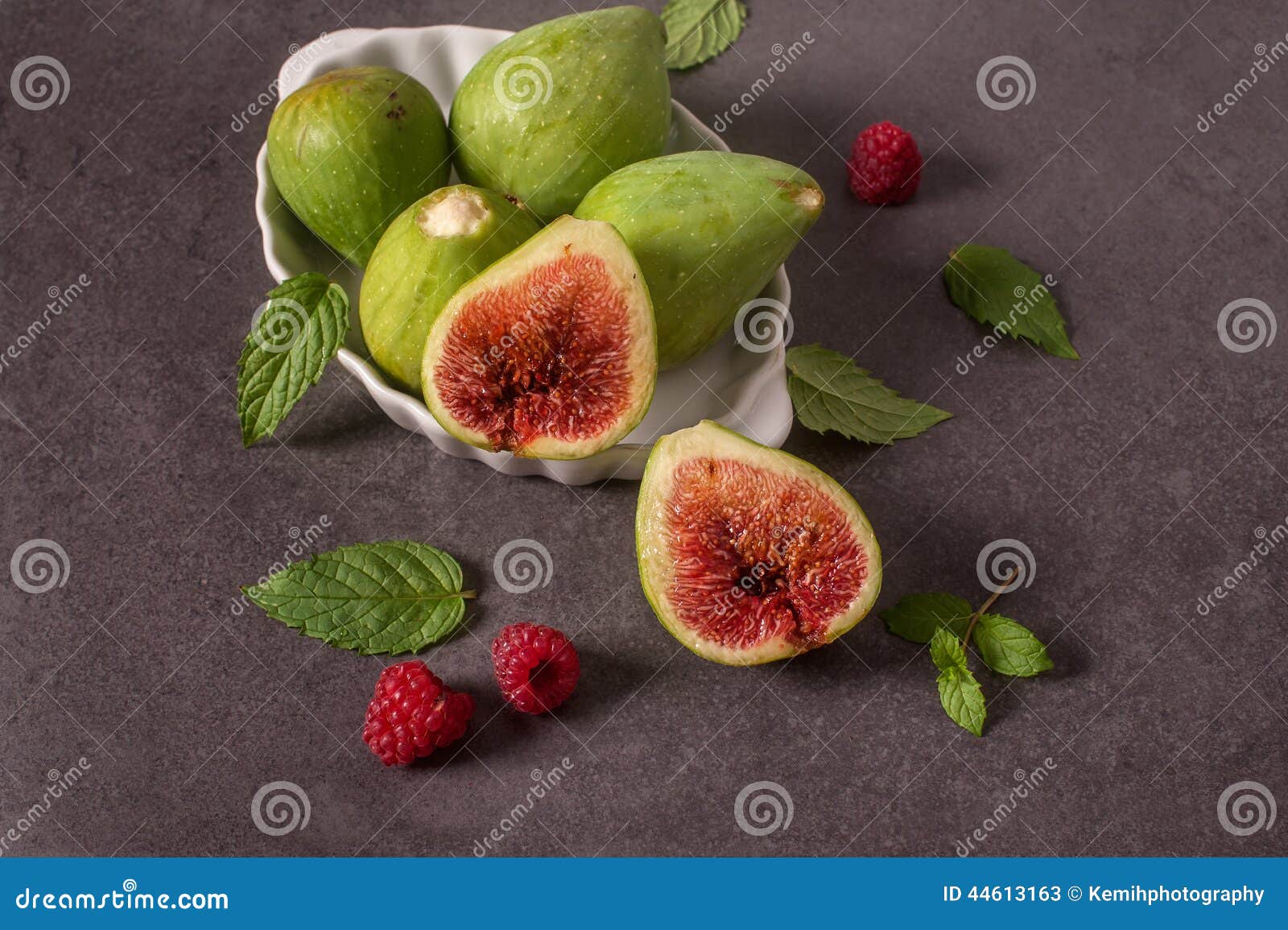 Closeup of Assorted Fresh Figs and Raspberry Stock Image - Image of ...