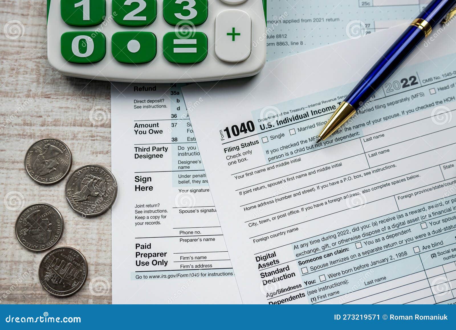 Closeup Blank Tax Return Form 1040 with Us Coin Cent Editorial Photo ...