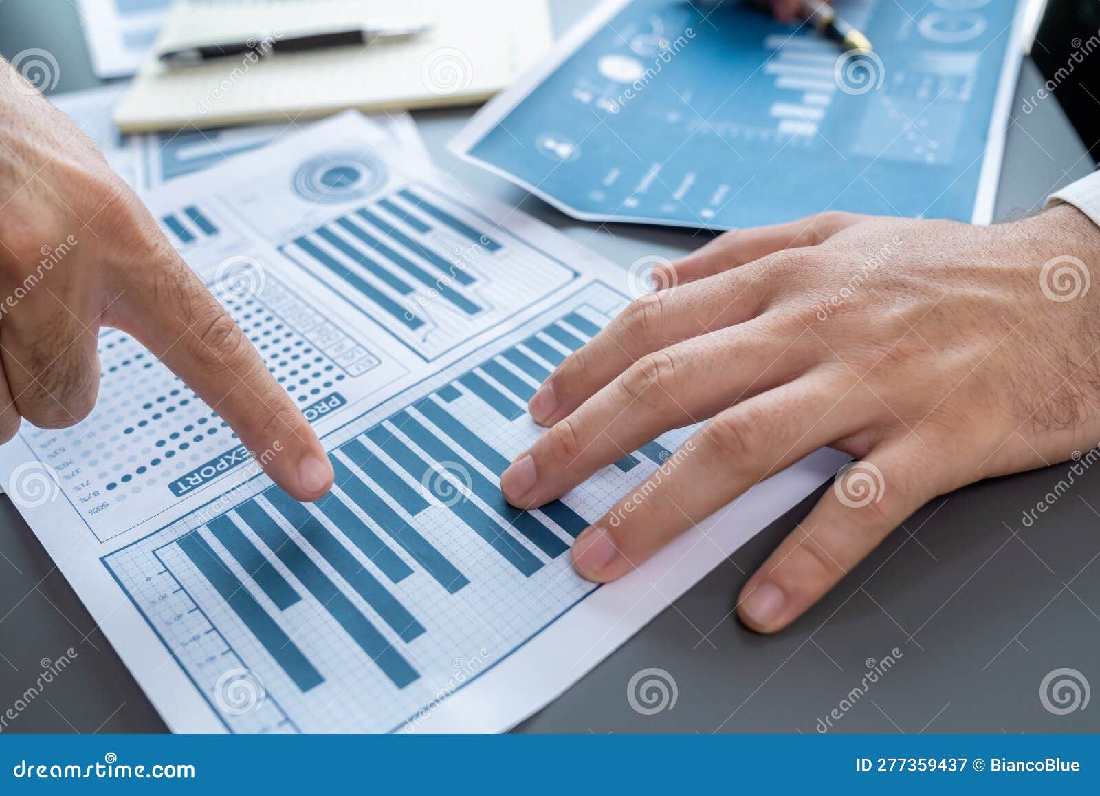 Closeup Busy Analyst Team Discussing Financial Data on Laptop. Fervent ...