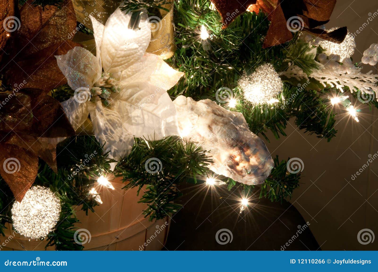 Closeup of Christmas Tree Decor Oyster Shell Stock Photo - Image of ...