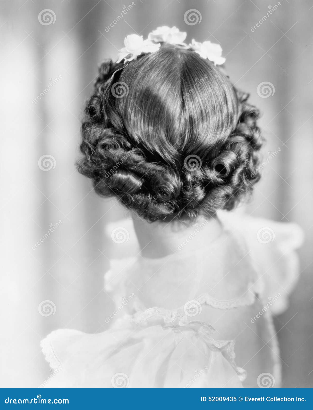 Closeup of Curls on Back of Womans Head Stock Image - Image of fashion ...