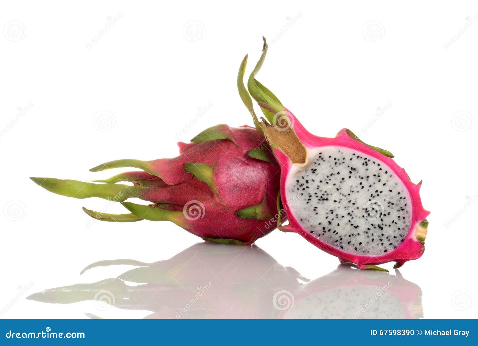 Closeup of Cut Pitaya Dragon Fruit Stock Photo - Image of pitahaya ...