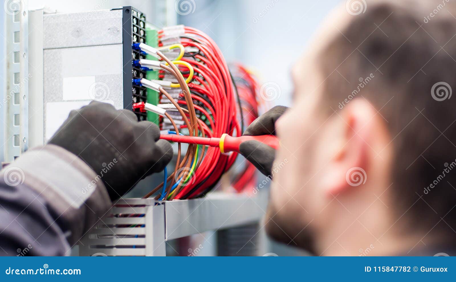 18,272 Electrical Cable Engineer Stock Photos - Free & Royalty-Free ...