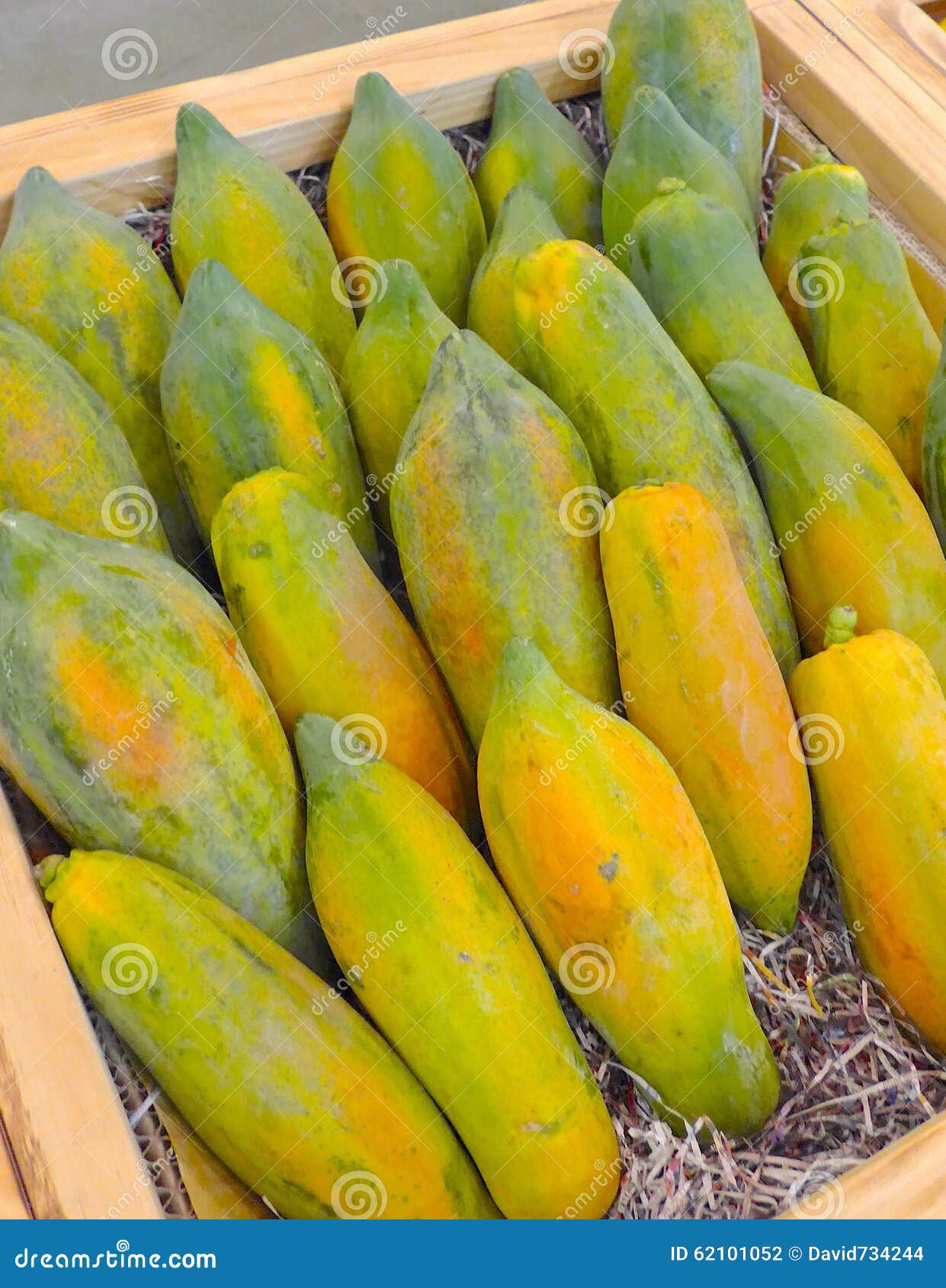 Closeup of Fresh Organic Papayas Stock Photo - Image of crisp, taiwan ...