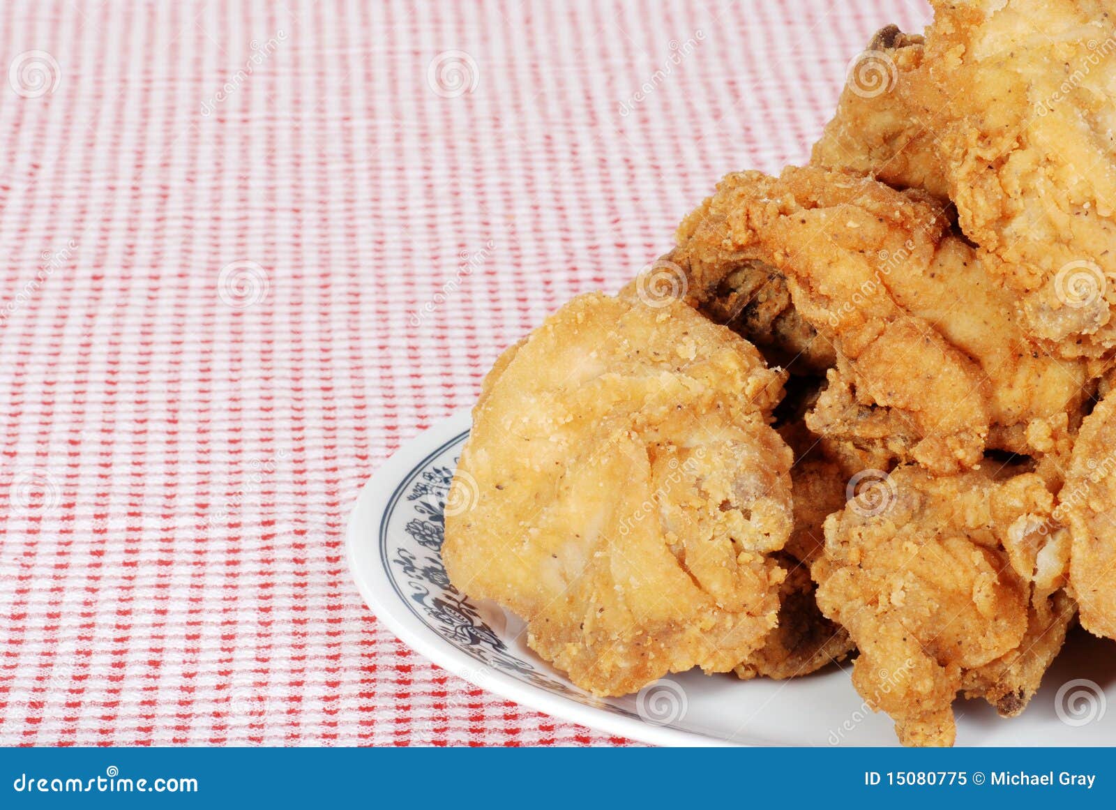 Closeup Fried Chicken on a Plate Stock Image - Image of lunch, pile ...