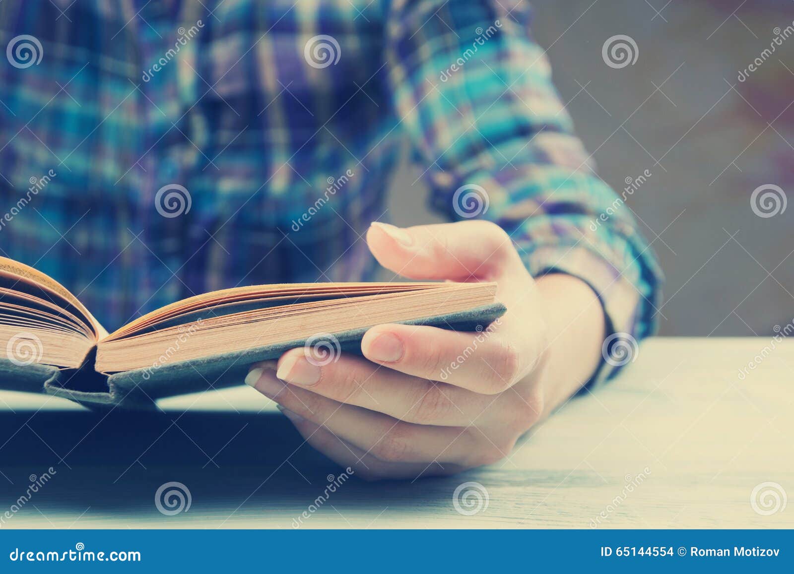 Closeup Hand Open Book for Reading Concept Stock Photo - Image of ...