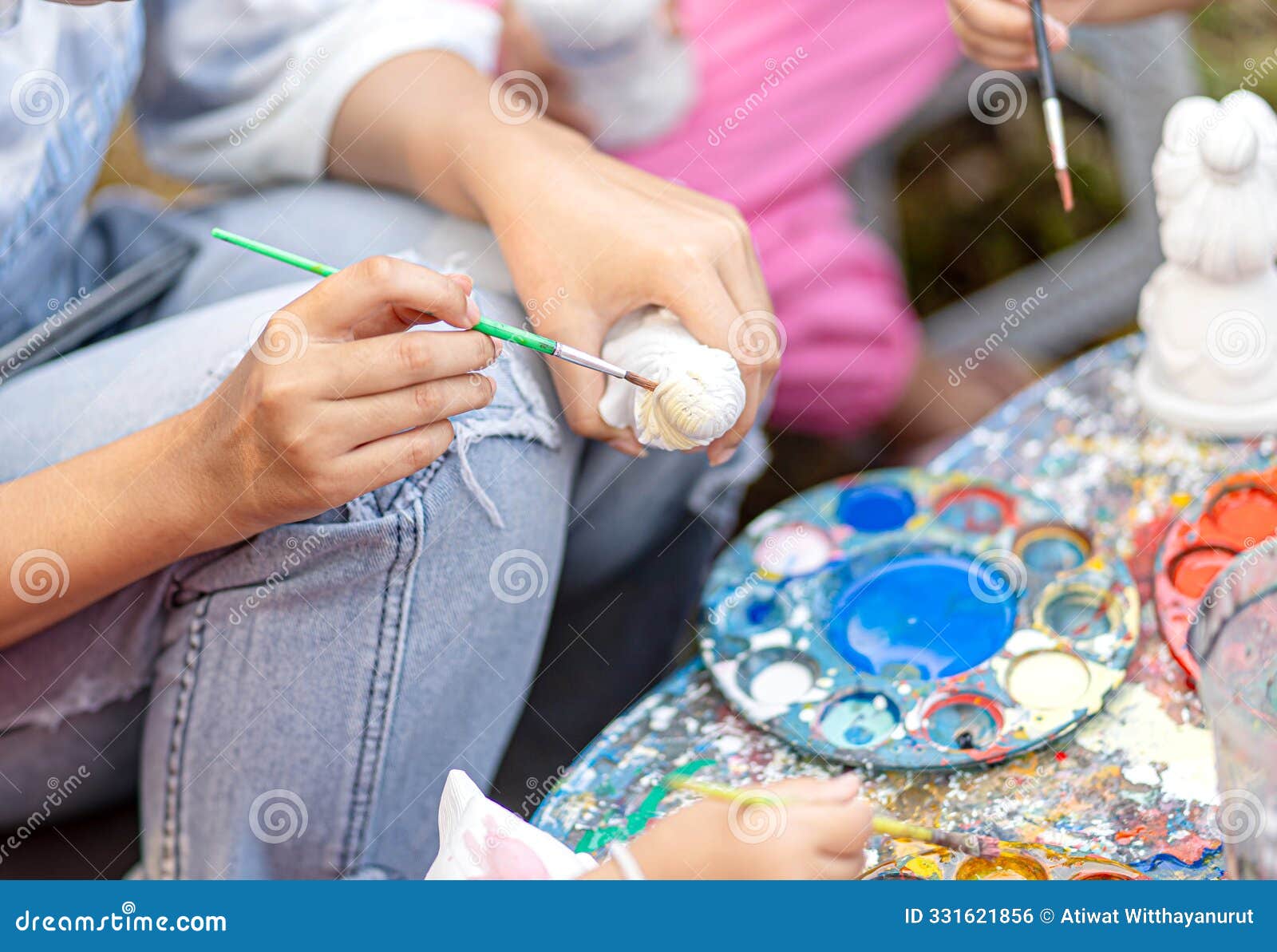 Closeup Hands of Primary Students Holding Paint Brush Study and ...