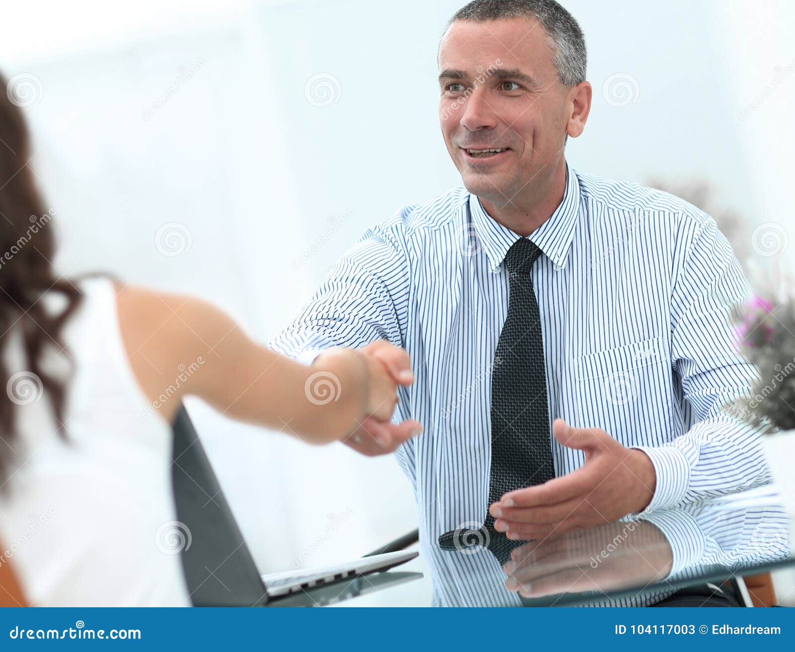 Closeup.handshake Manager and Client Stock Image - Image of friendly ...