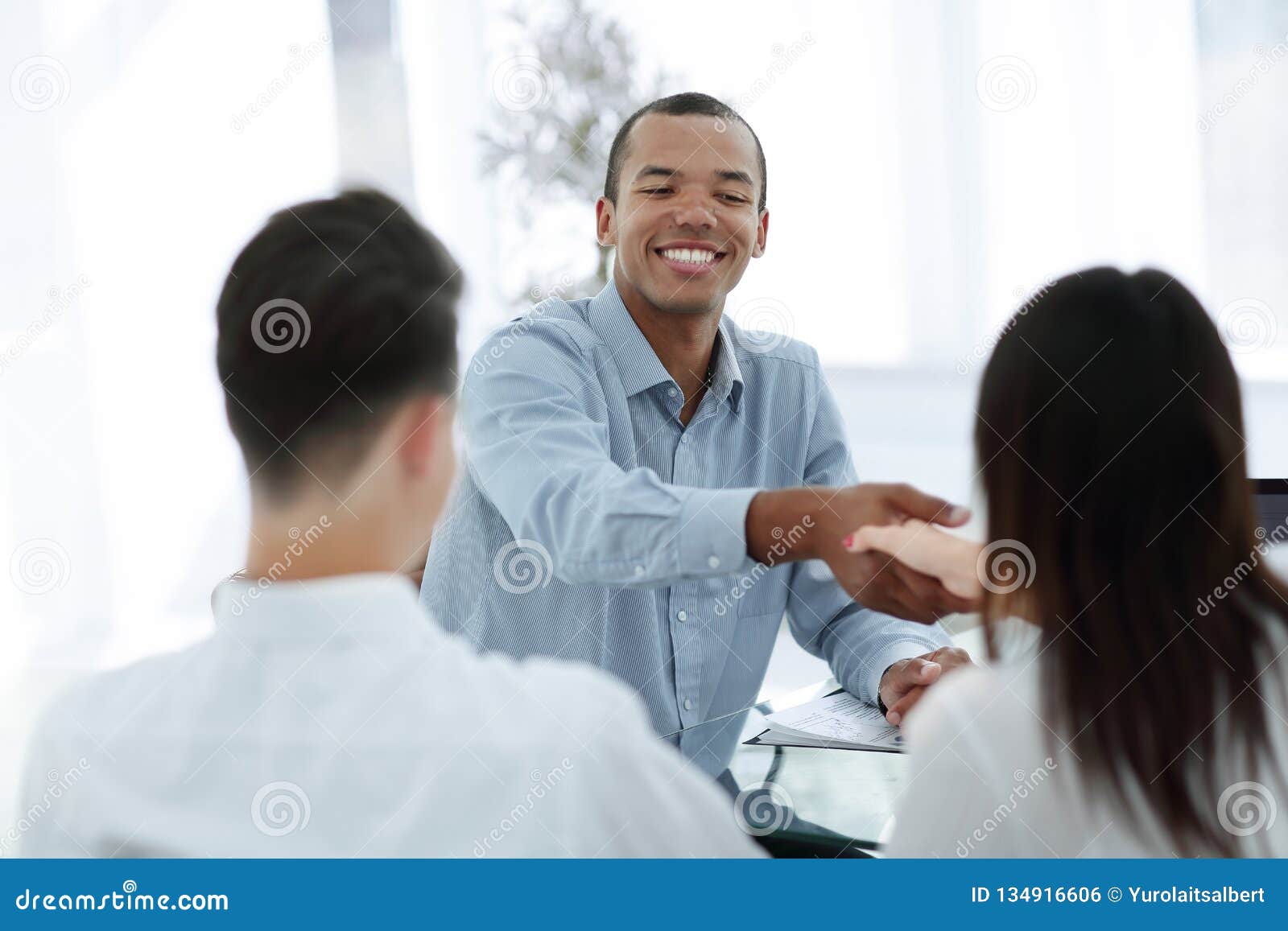 448 Lawyer Client Handshake Closeup Photos - Free & Royalty-Free Stock ...