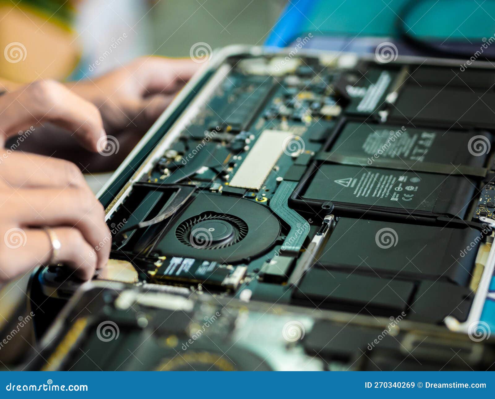 Laptop Cooling System Consisting Of Radiators, Heat Pipes With ...