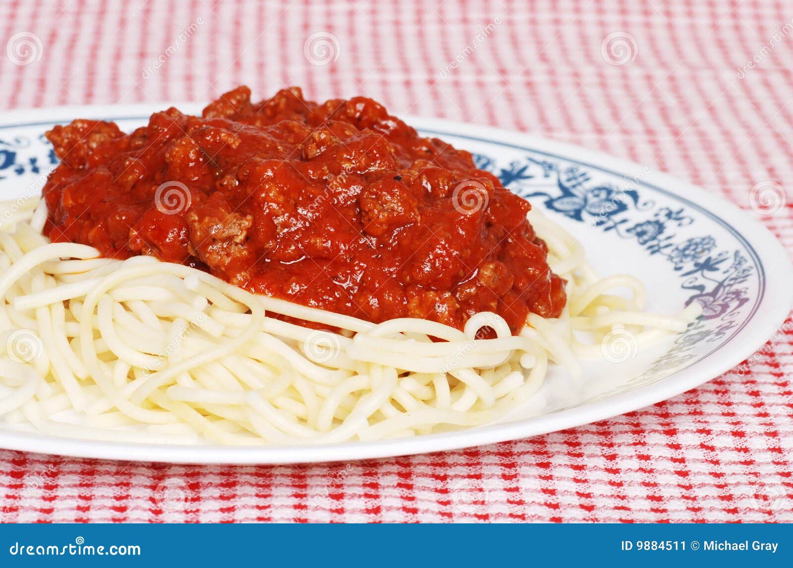 Closeup Long Noodle Spaghetti with Meat Sauce Stock Image - Image of ...