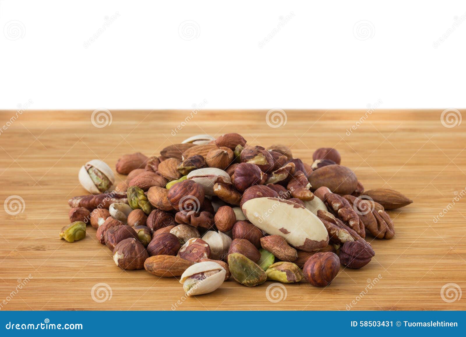 Closeup of Mixture of Different Peanuts Stock Image - Image of heap ...
