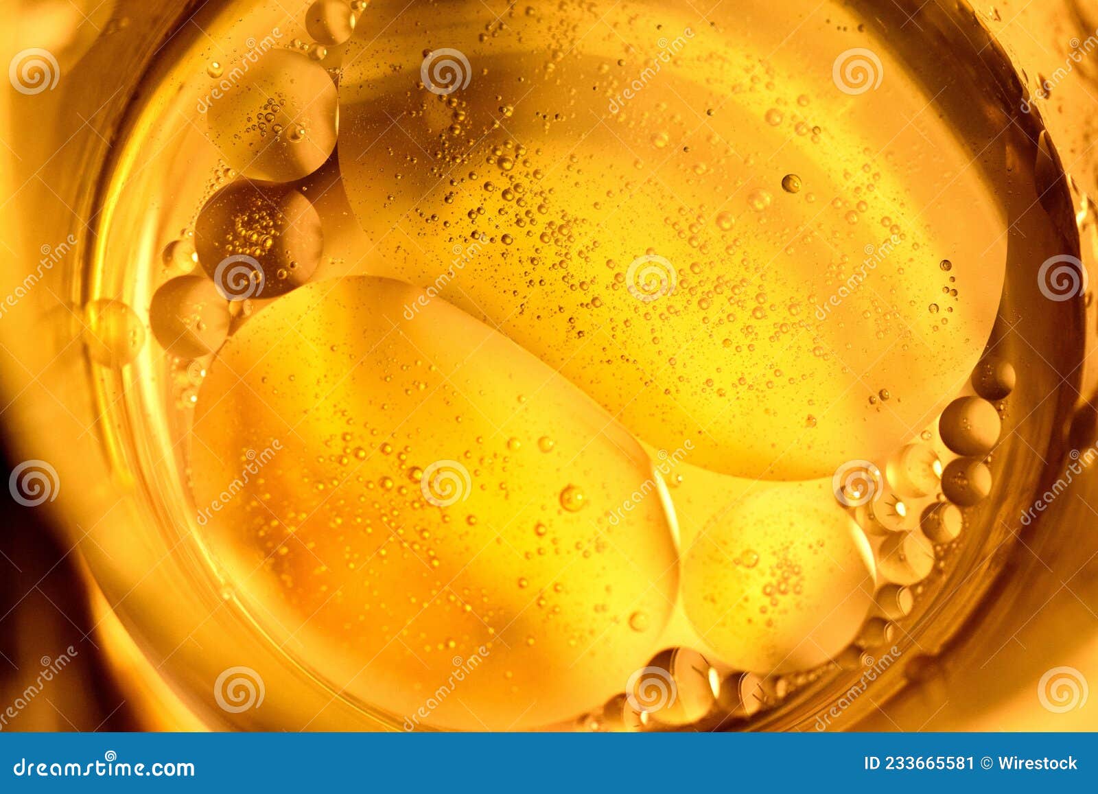 Closeup of Oil and Water Mixture Stock Image - Image of gold, bubble ...