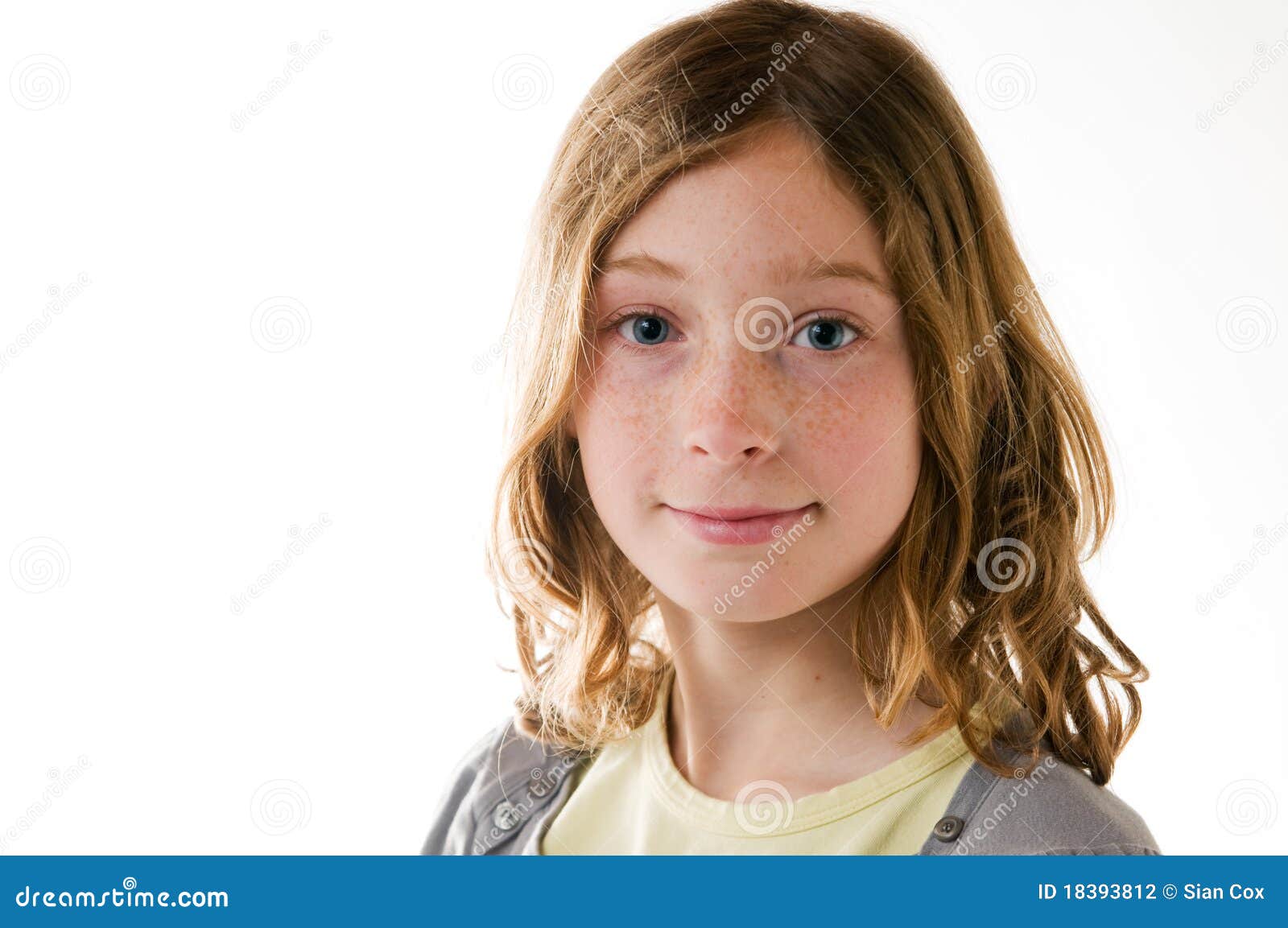 Closeup of a Pretty Tween Girl Stock Photo - Image of looking, natural ...