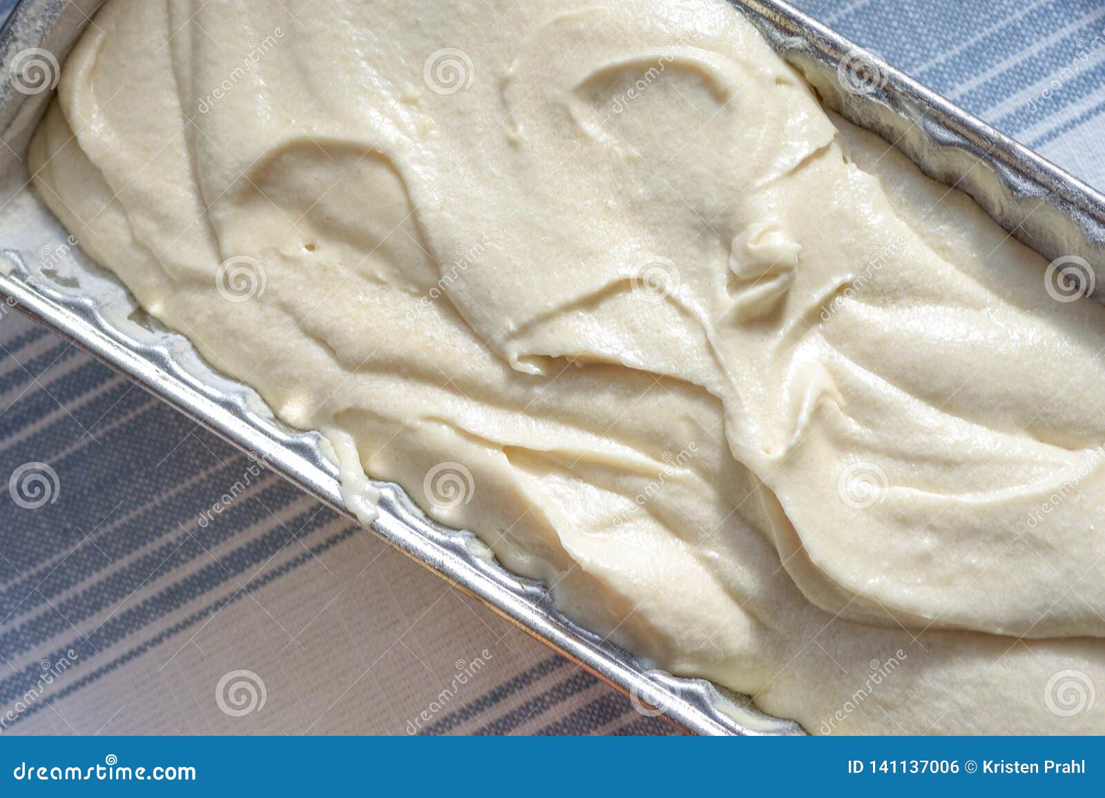 Closeup of Raw Batter in Cake Pan Stock Photo - Image of butter, peaks ...