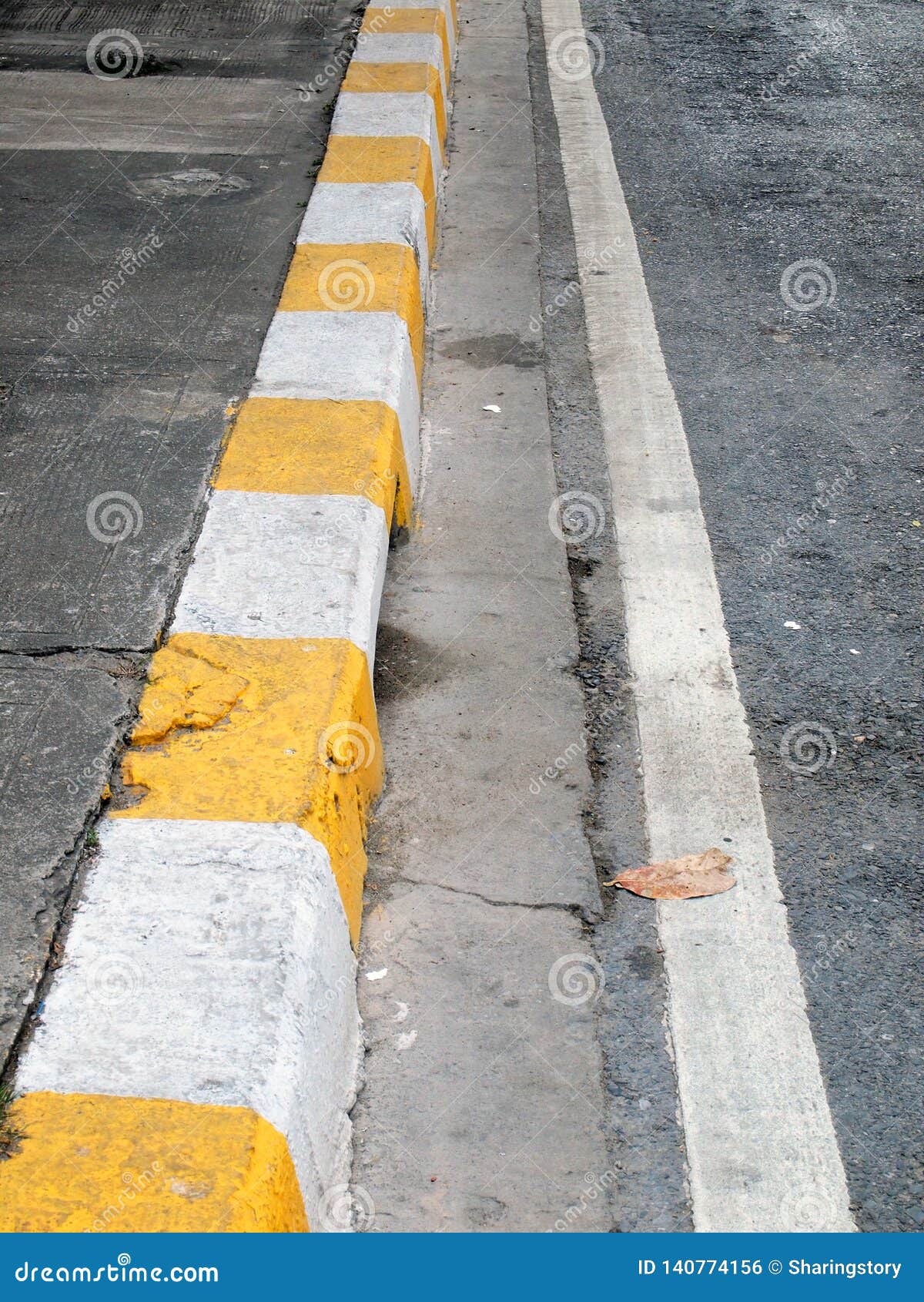 Road with Yellow and White Line Stock Photo - Image of walkway ...