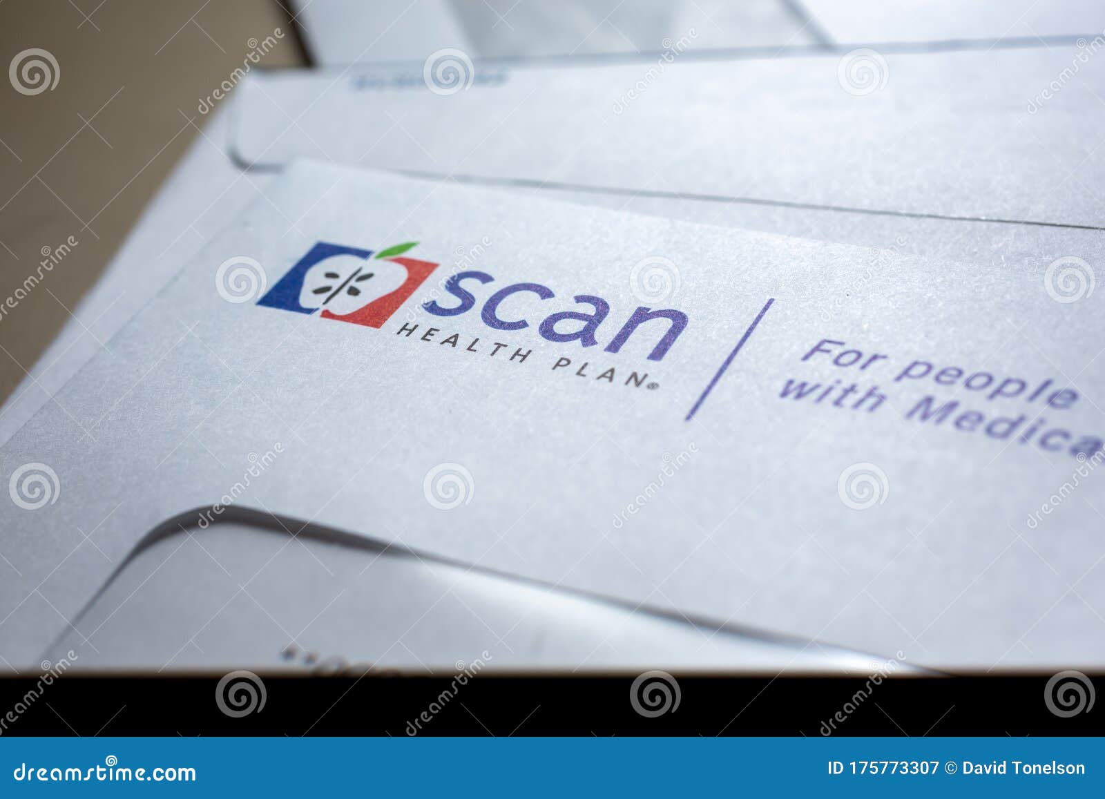 Scan bill editorial photography. Image of money, credit - 175773307