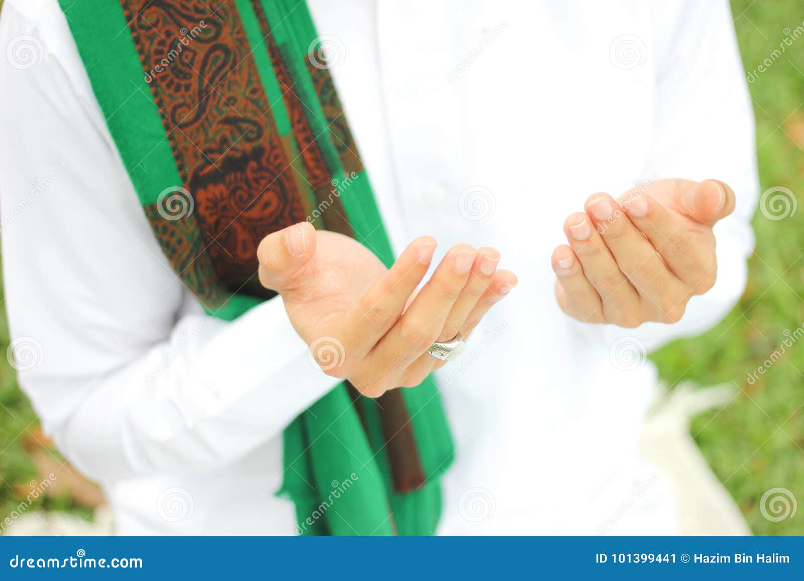 Closeup shot of Muslim Man stock image. Image of holy - 101399441