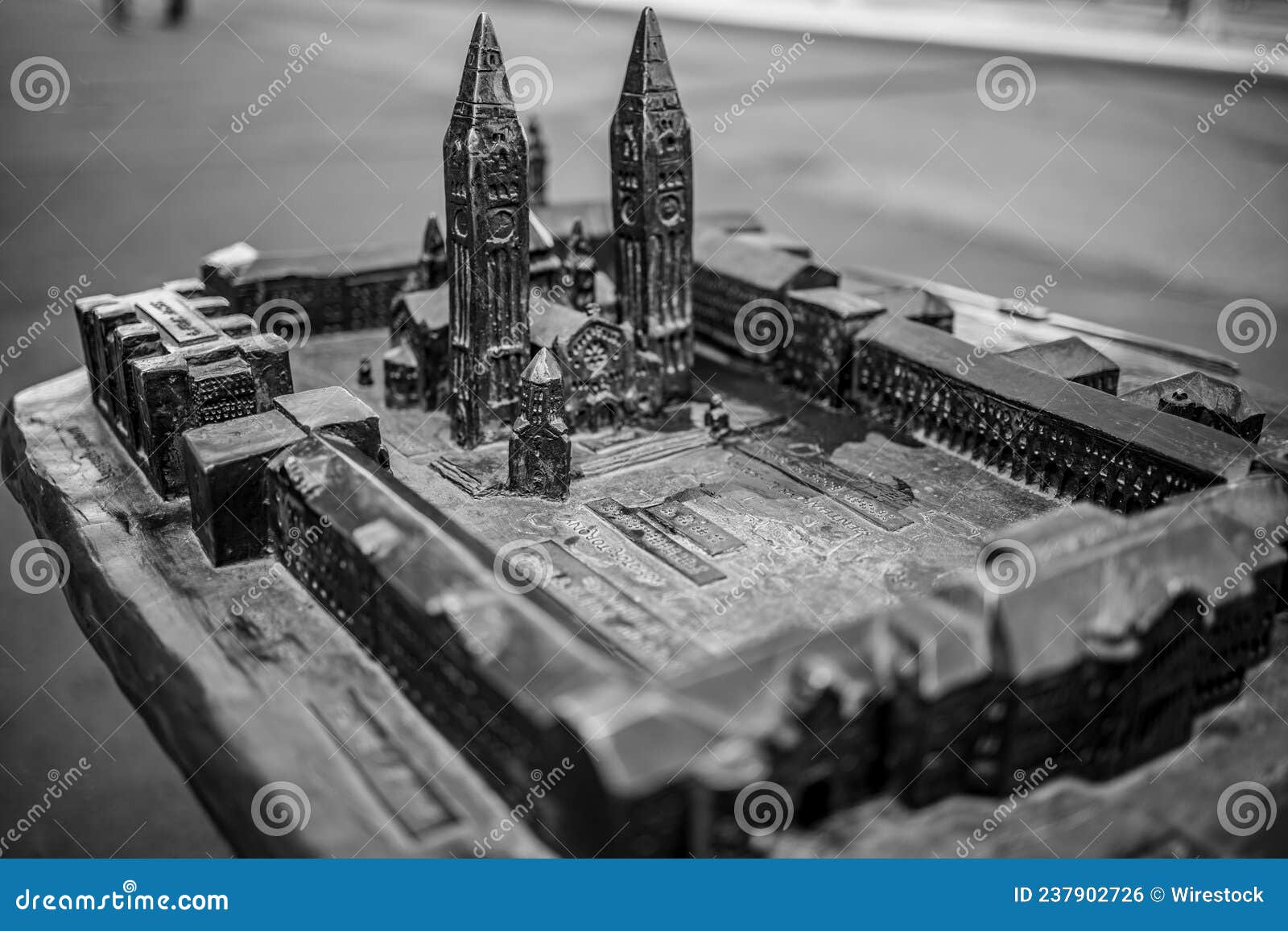 Small Structure Royalty-Free Stock Photo | CartoonDealer.com #36798417