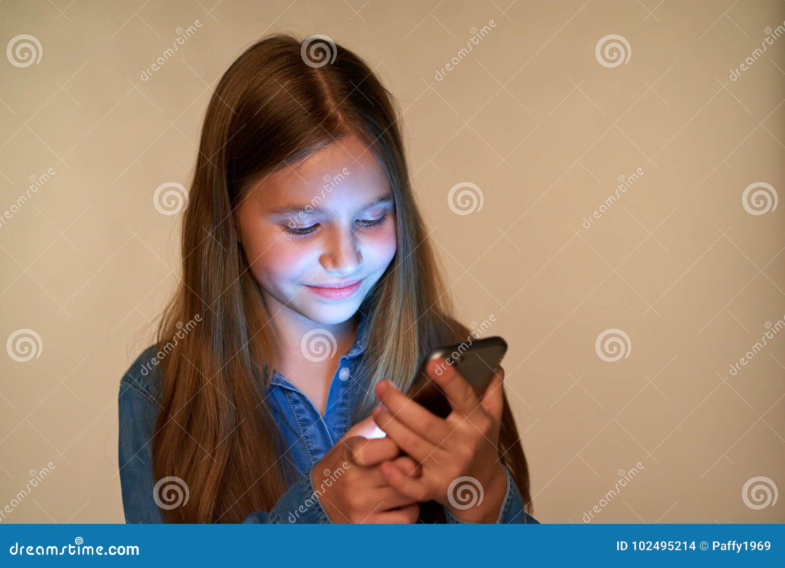 Closeup Smiling Little Girl Using Smart Phone Stock Photo - Image of ... Closeup Smiling Little Girl Using Smart Phone Stock Photo - Image of ...