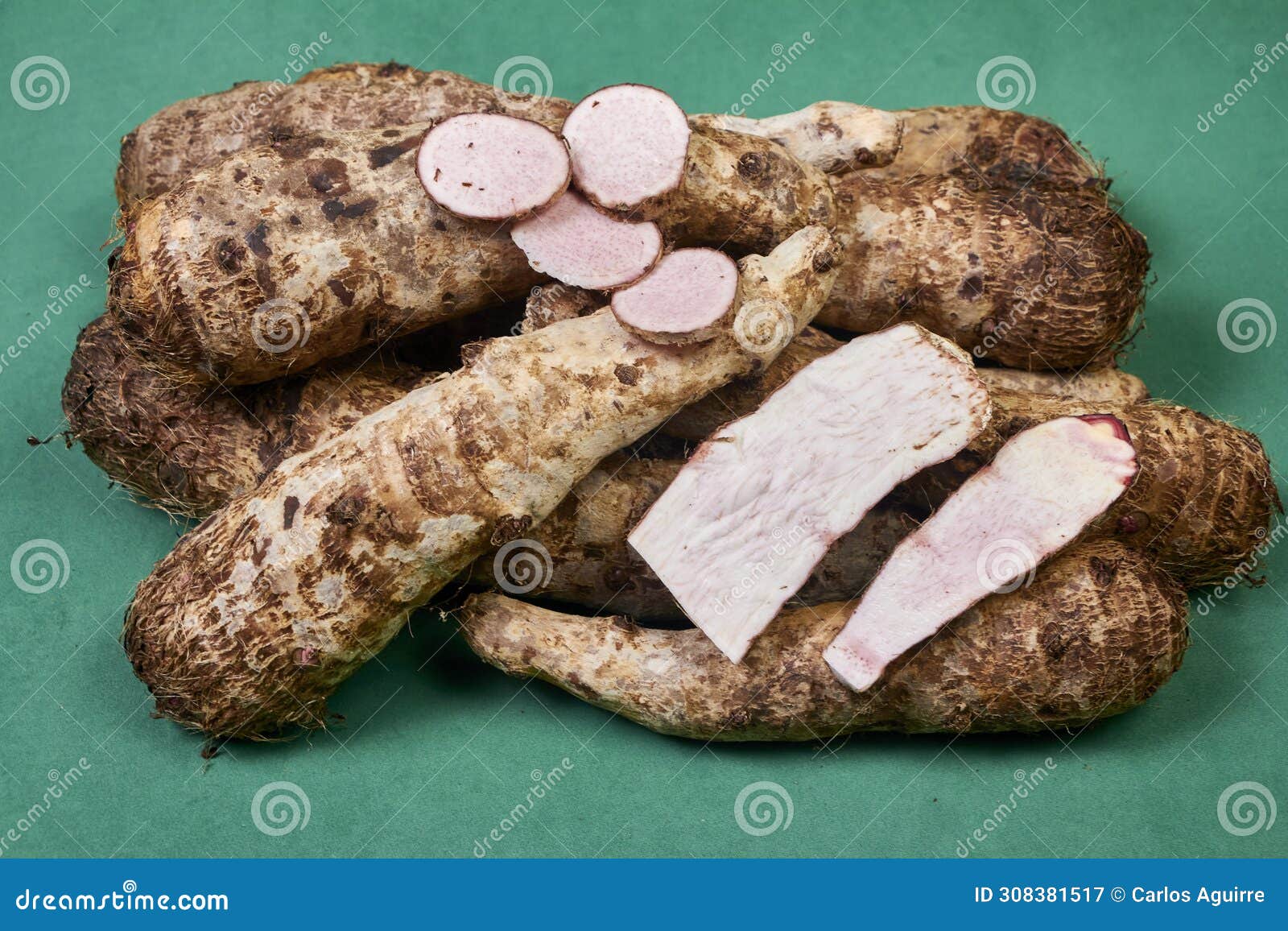 Closeup of Taro Root Vegetable, Eddo Malanga, Green Background Stock ...