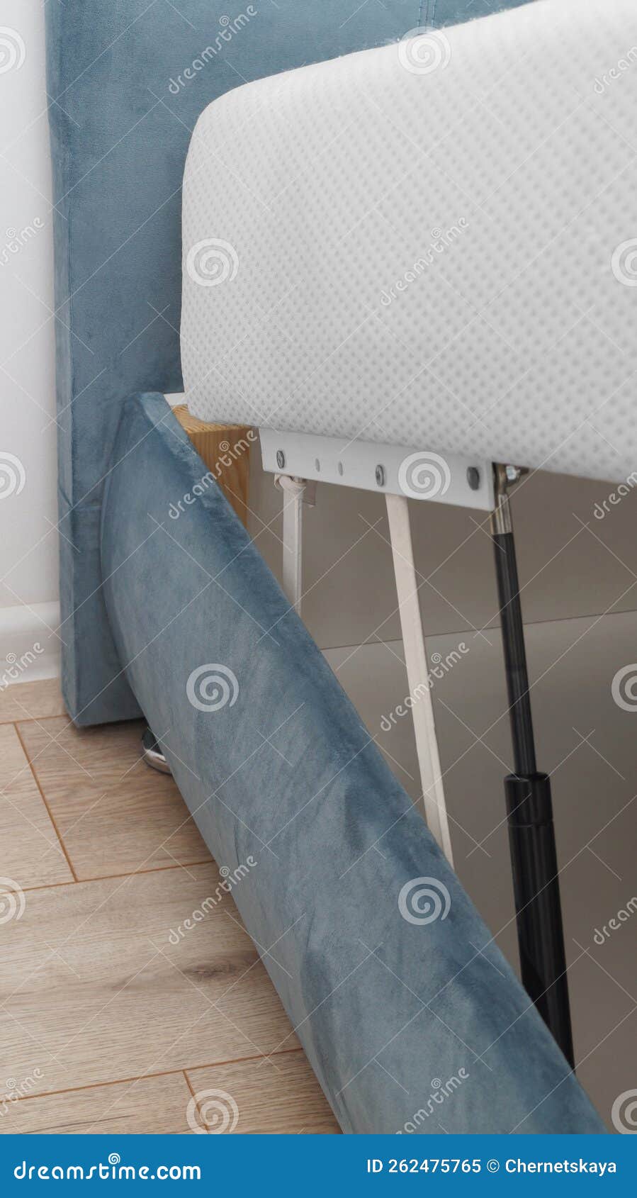 Closeup View of Lifting Mechanism for Opening Under Bed Storage Stock ...